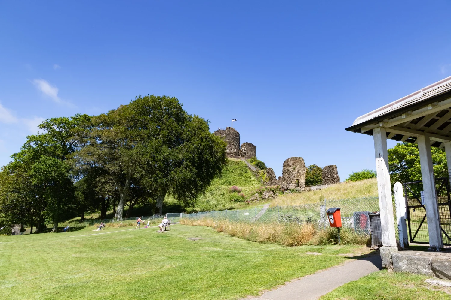Launceston Castle, an unusual castle once owned by some fascinating ...