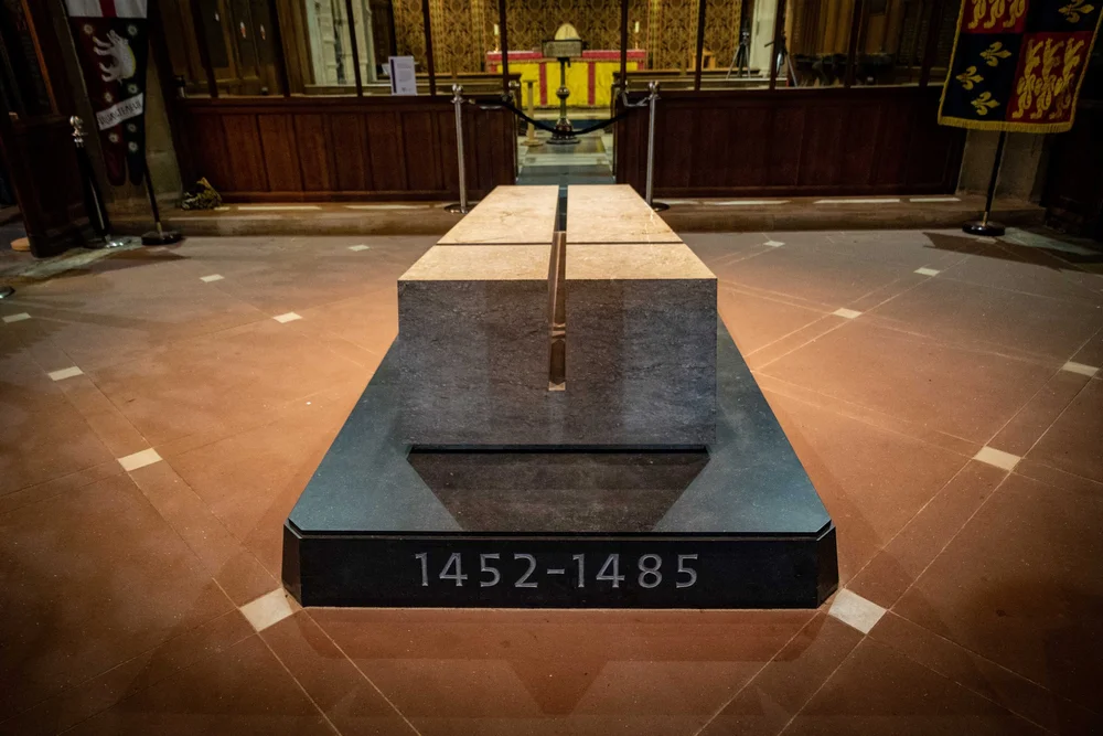 The king in the car park part 1: Leicester Cathedral, Richard III's ...