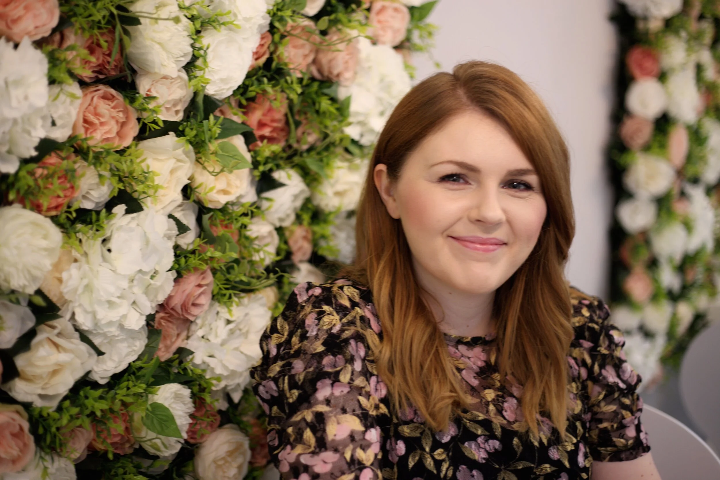 An Interview with Fiona Thomas — Julia's Bookcase