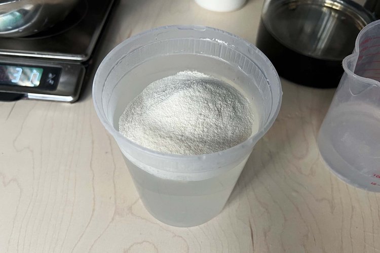 How to Mix and Use CMC Gum Solution for Pottery and Ceramic Glazes ...