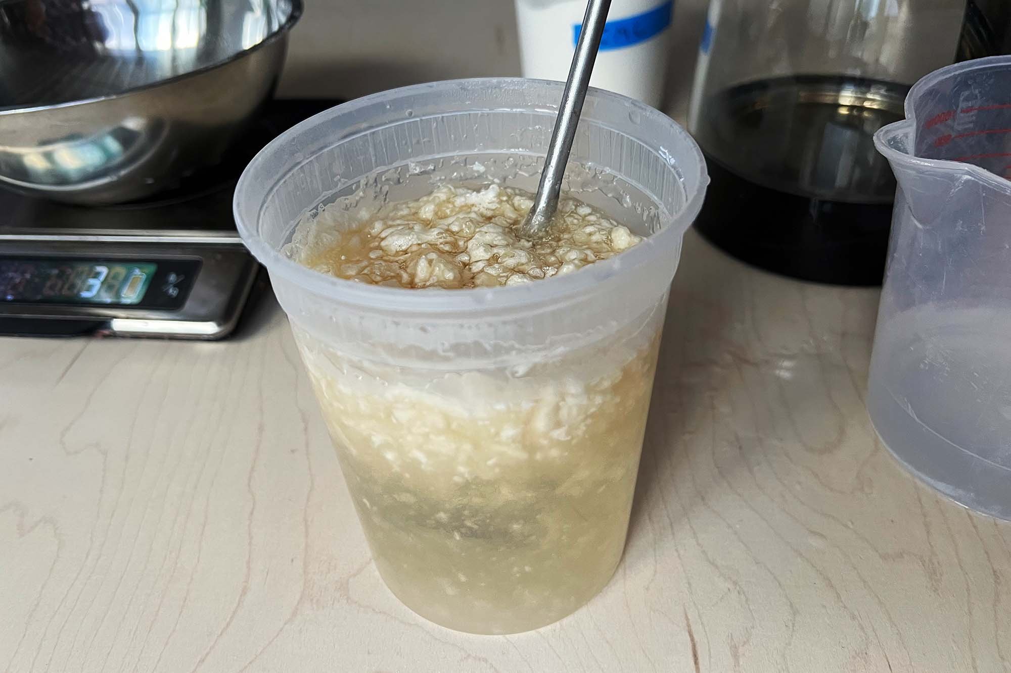How to Mix and Use CMC Gum Solution for Pottery and Ceramic Glazes ...