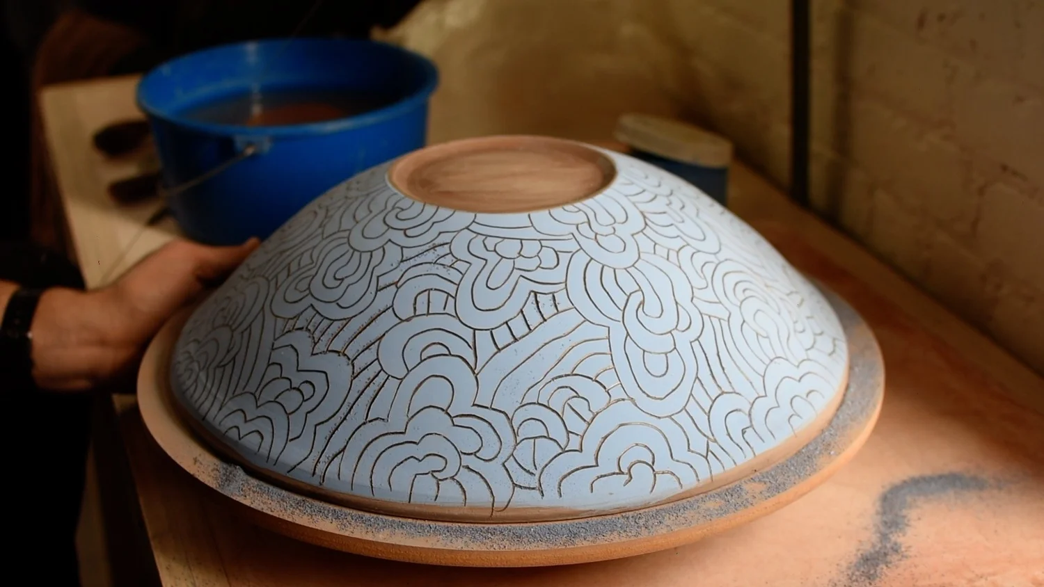 Sgraffito Decoration on a Large Bowl — pottery tutorial — The Studio ...