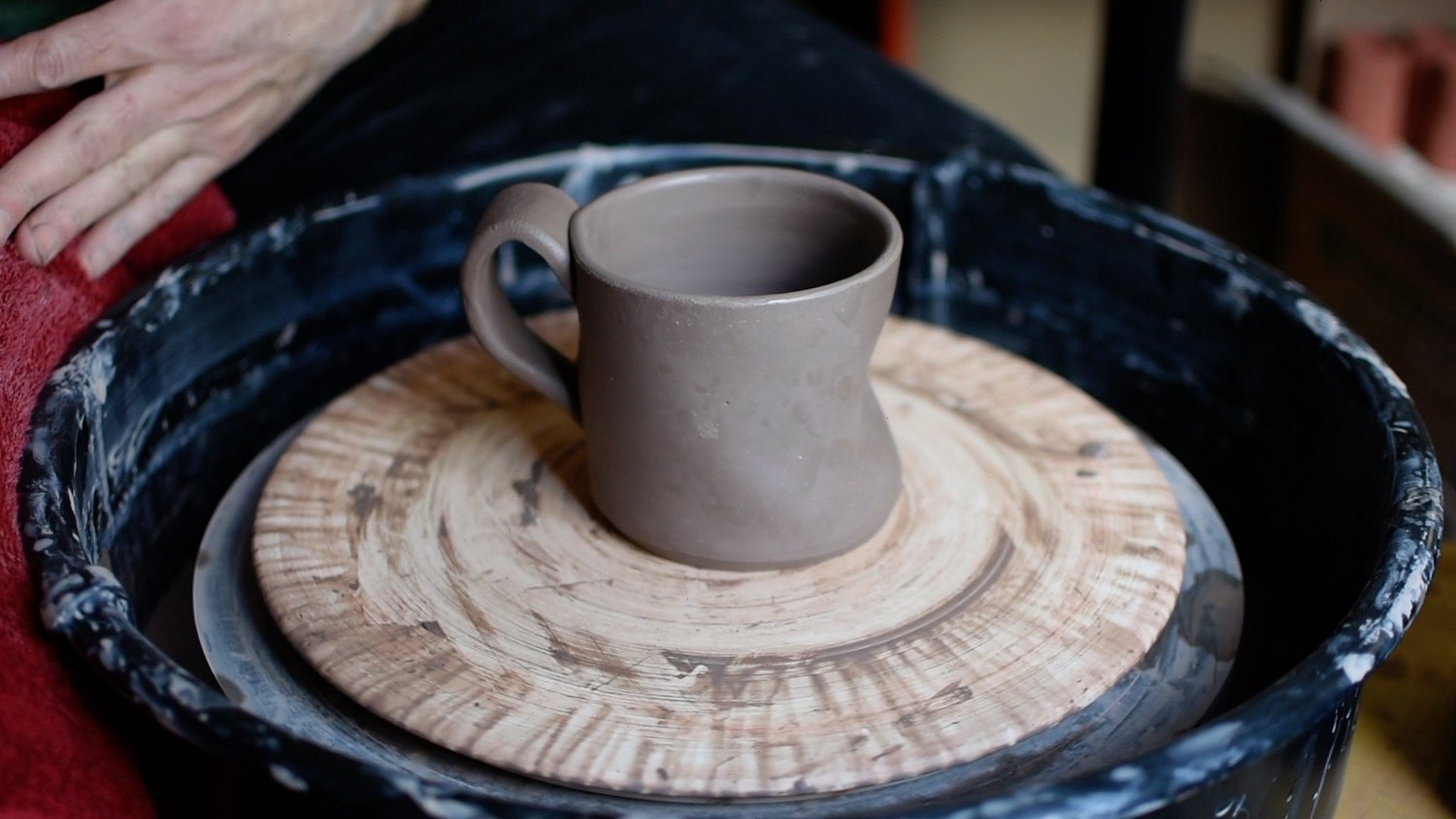 Quick and fun "Phil" mug pottery tutorial lesson — The Studio Manager
