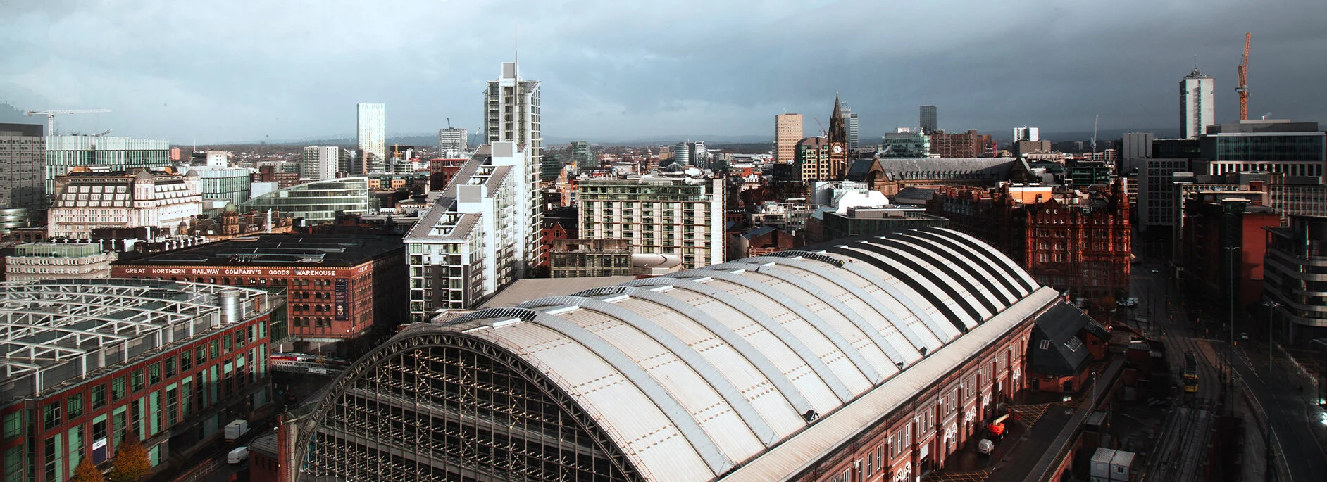 Luxury Apartments in The Heart of Manchester - AXIS Manchester — AXIS ...
