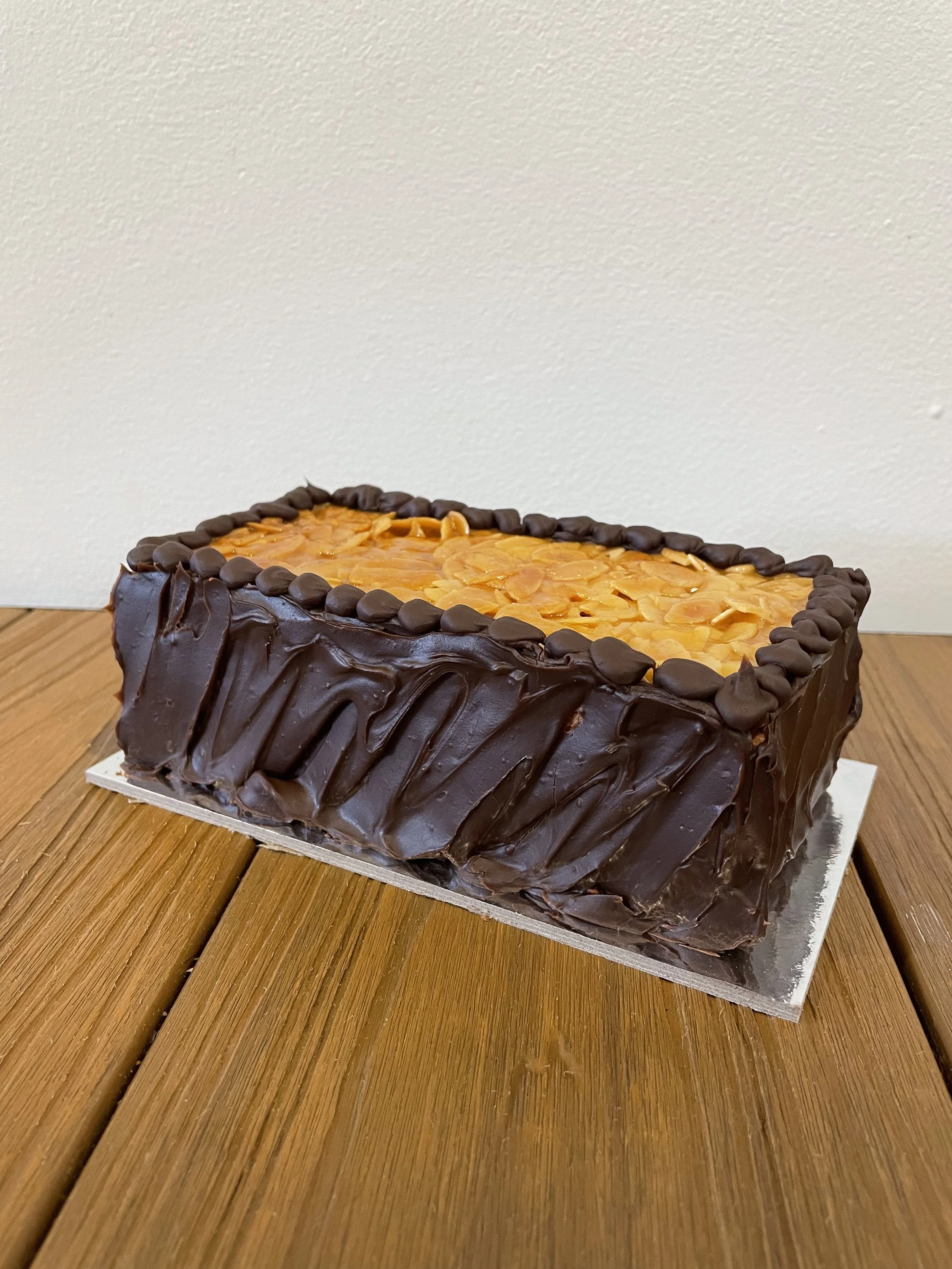 Cakes — Beaconsfield Swiss Patisserie