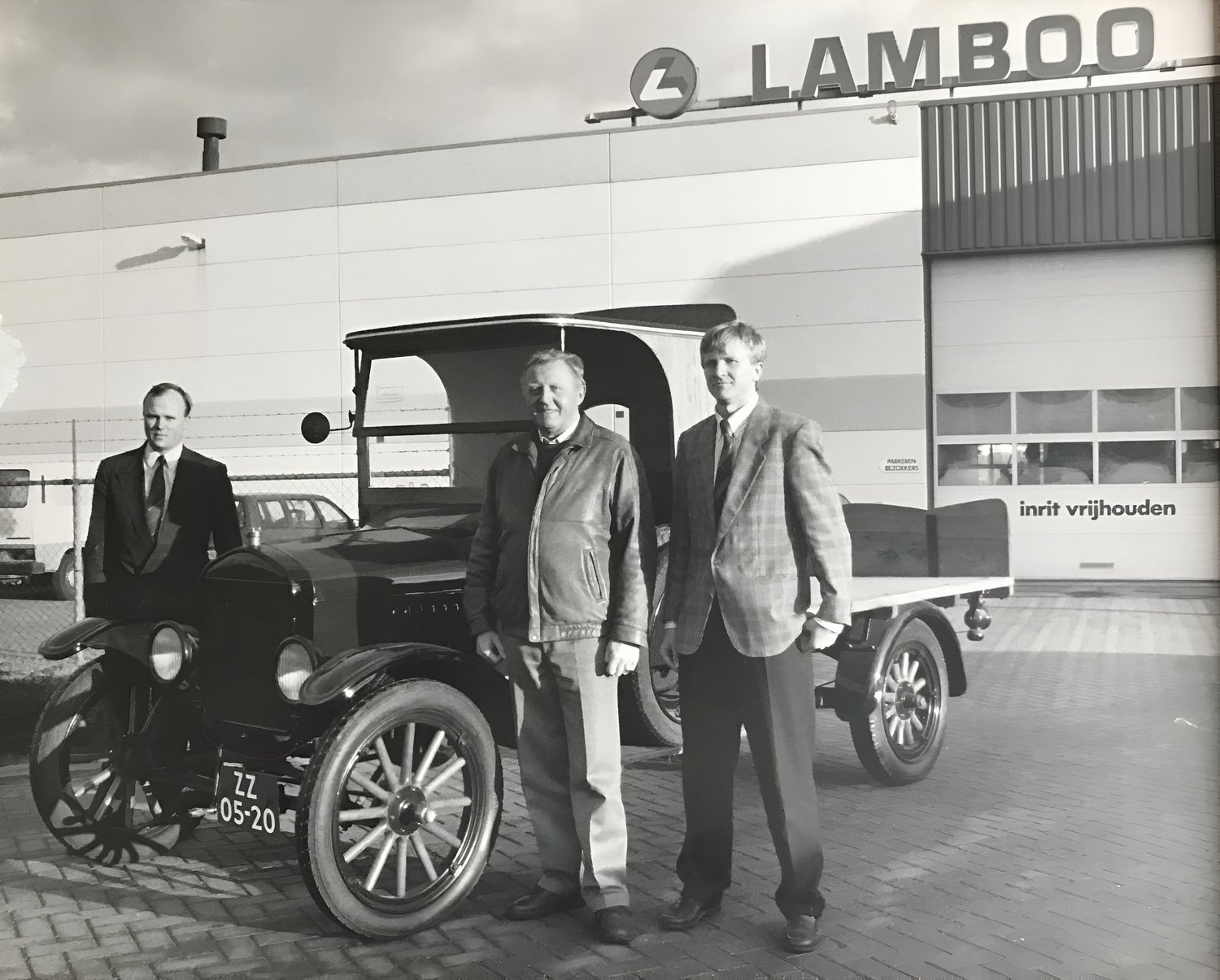 Over ons — Lamboo Repair & Carrosserie
