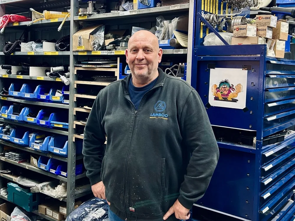 Lamboo Repair & Carrosserie - uw partner in service, reparatie & nieuwbouw