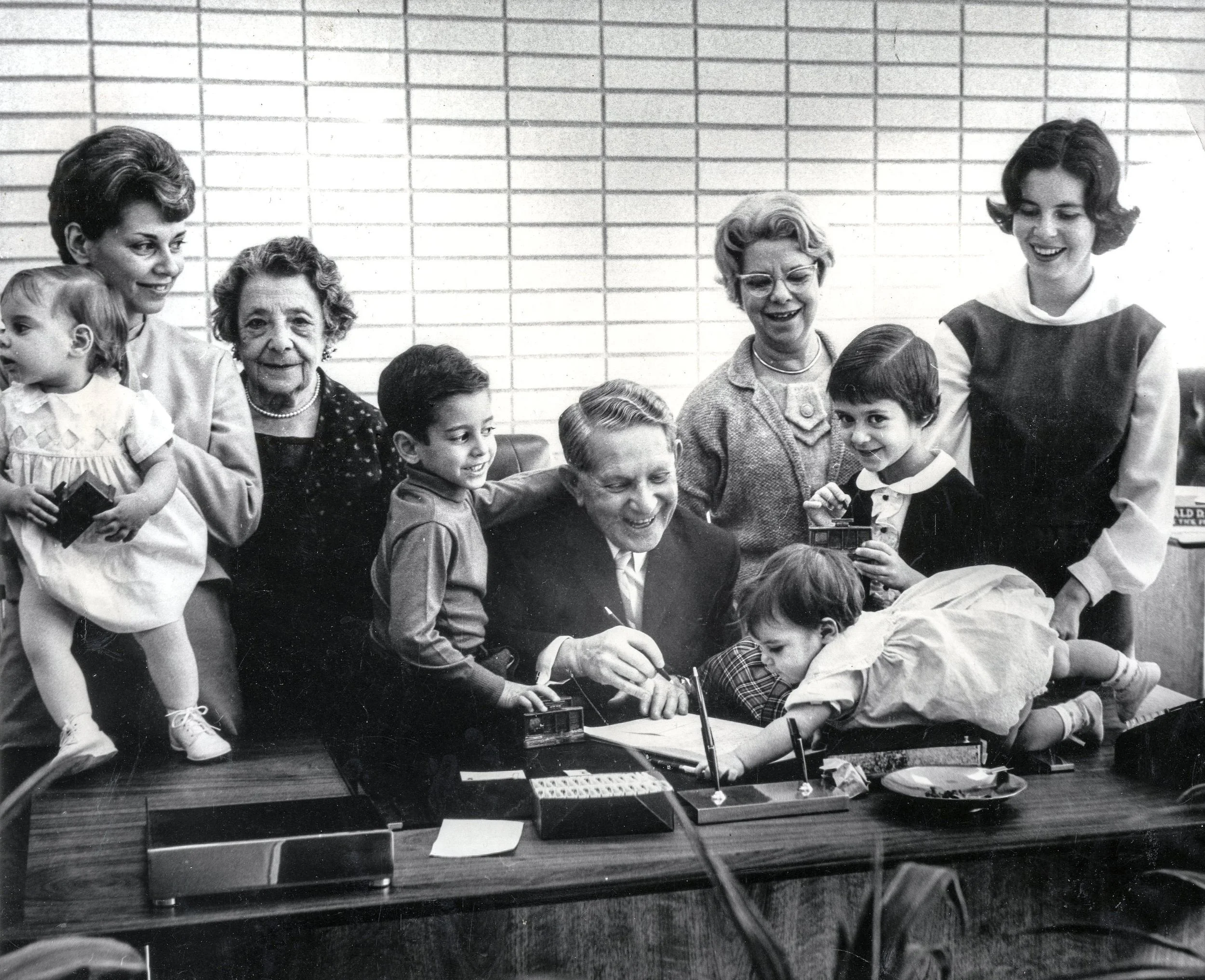 Martin Lee Shoes — Brady Book Design