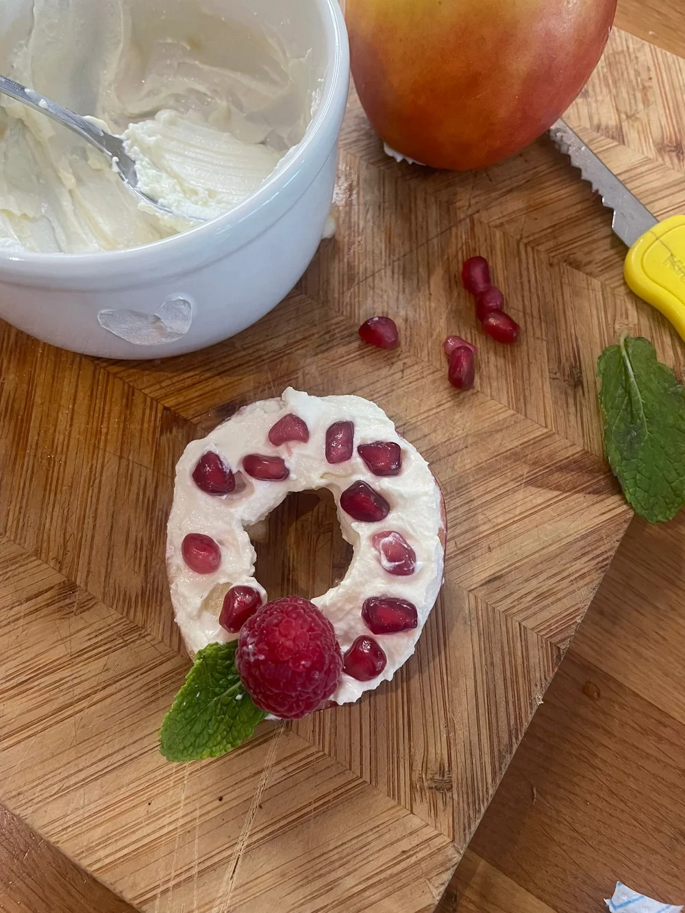 Apple Christmas Wreaths — The Cool Food School