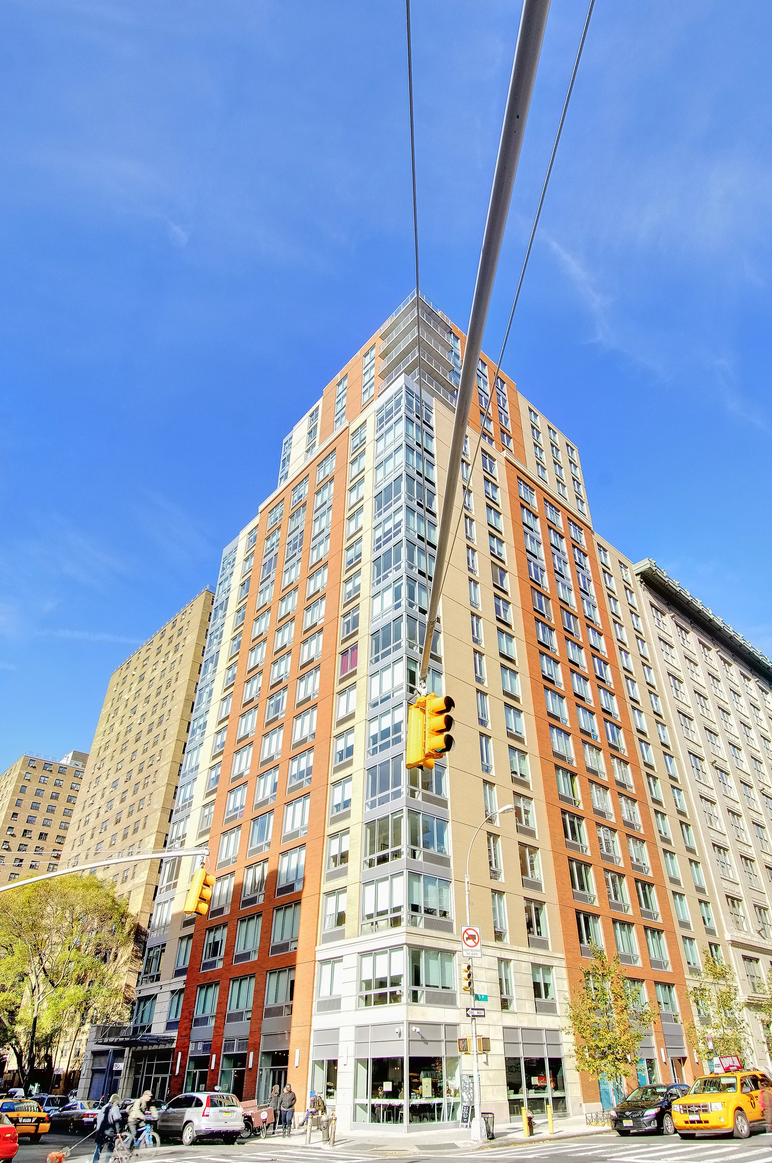 Elliot Chelsea — Artimus NYC