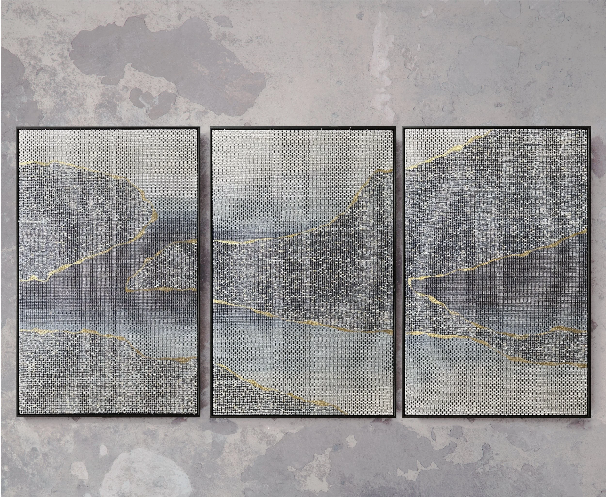 Textile art in your habitat — MOMOKA GOMI