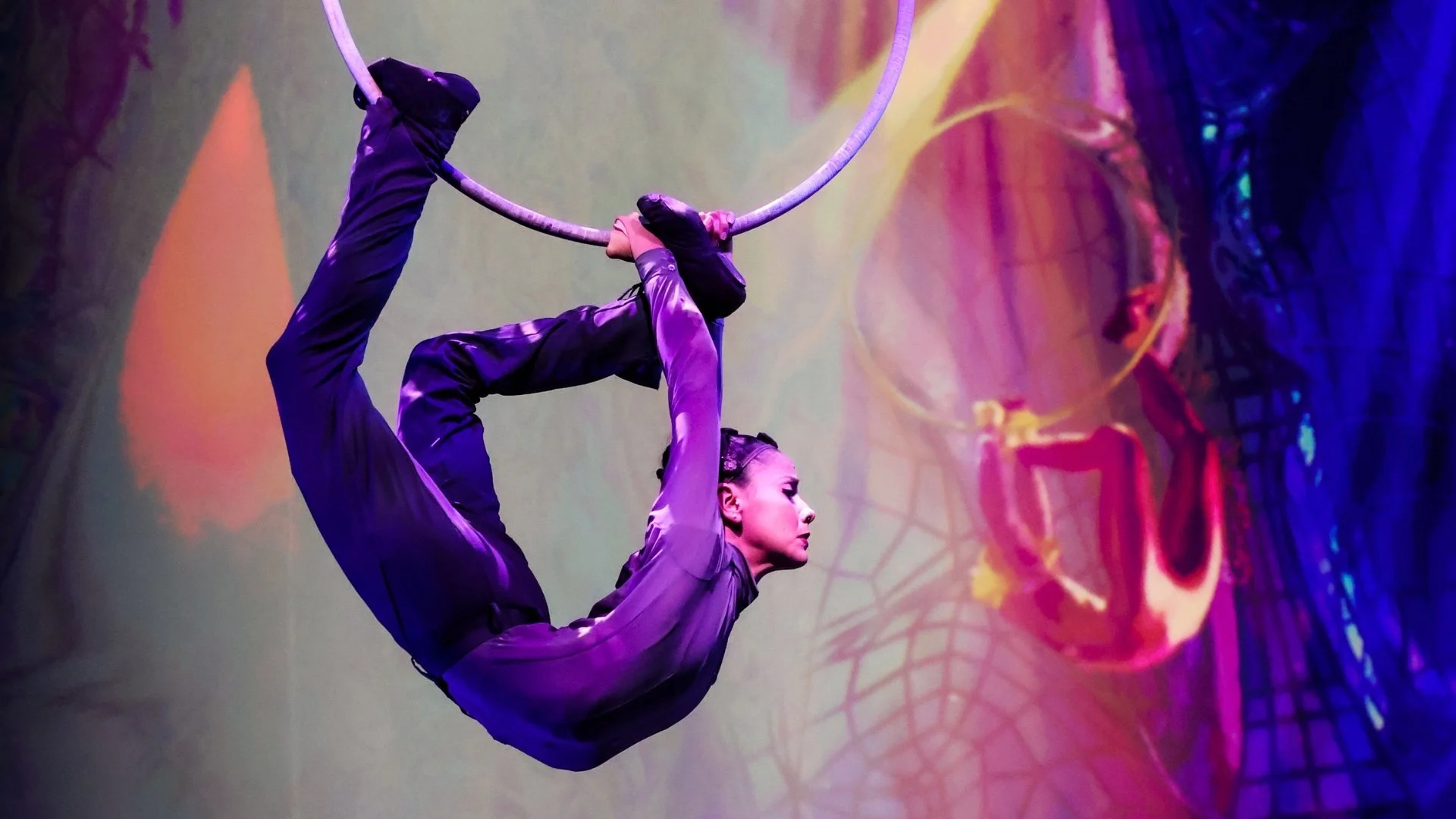 Carry Me Home: The First Ever Live and Virtual Circus Experience ...
