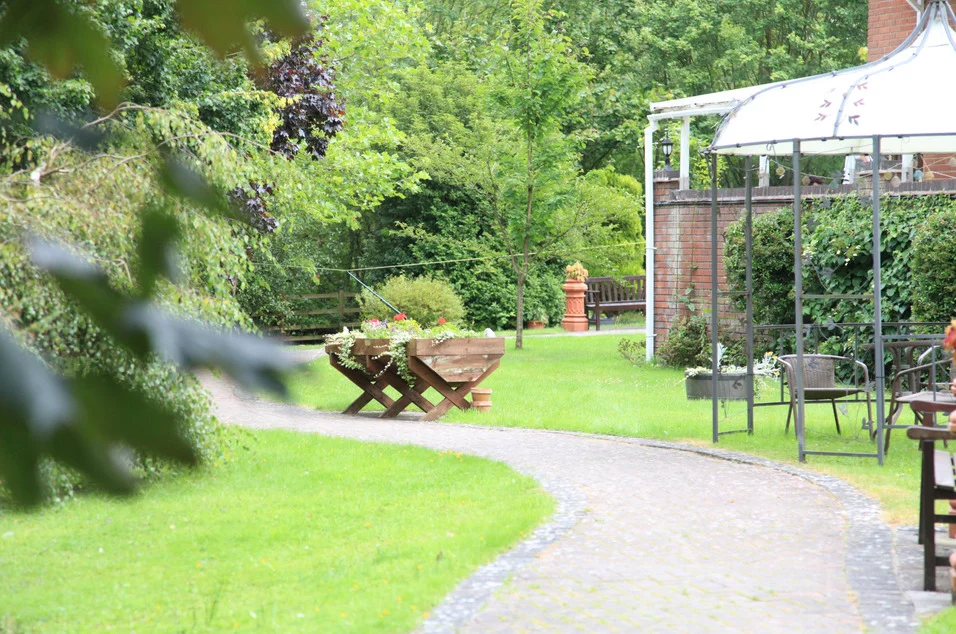 Home — Bablake House