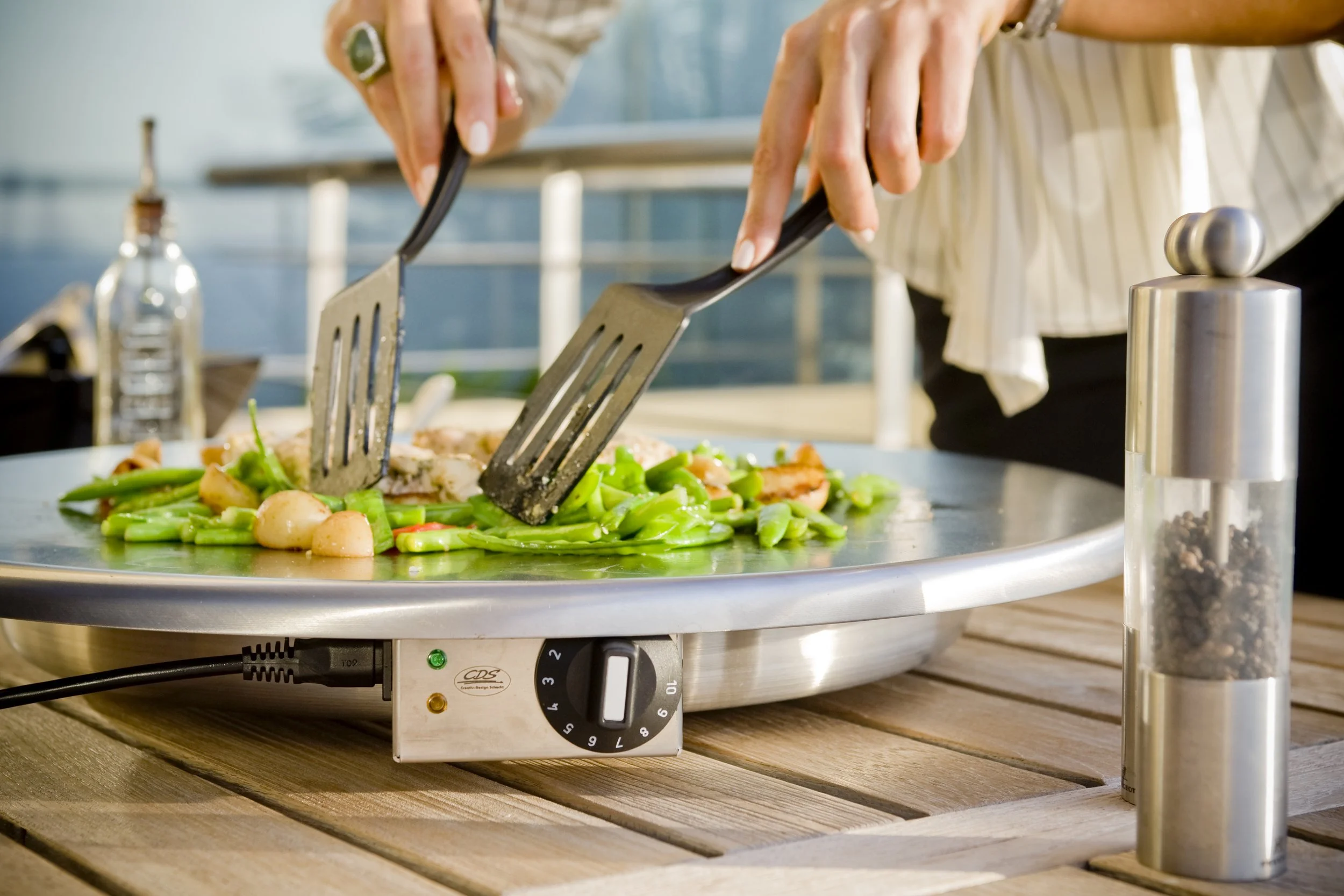Why choose a mobile Teppanyaki Grill — Discover Teppanyaki Beyond Stir Fry