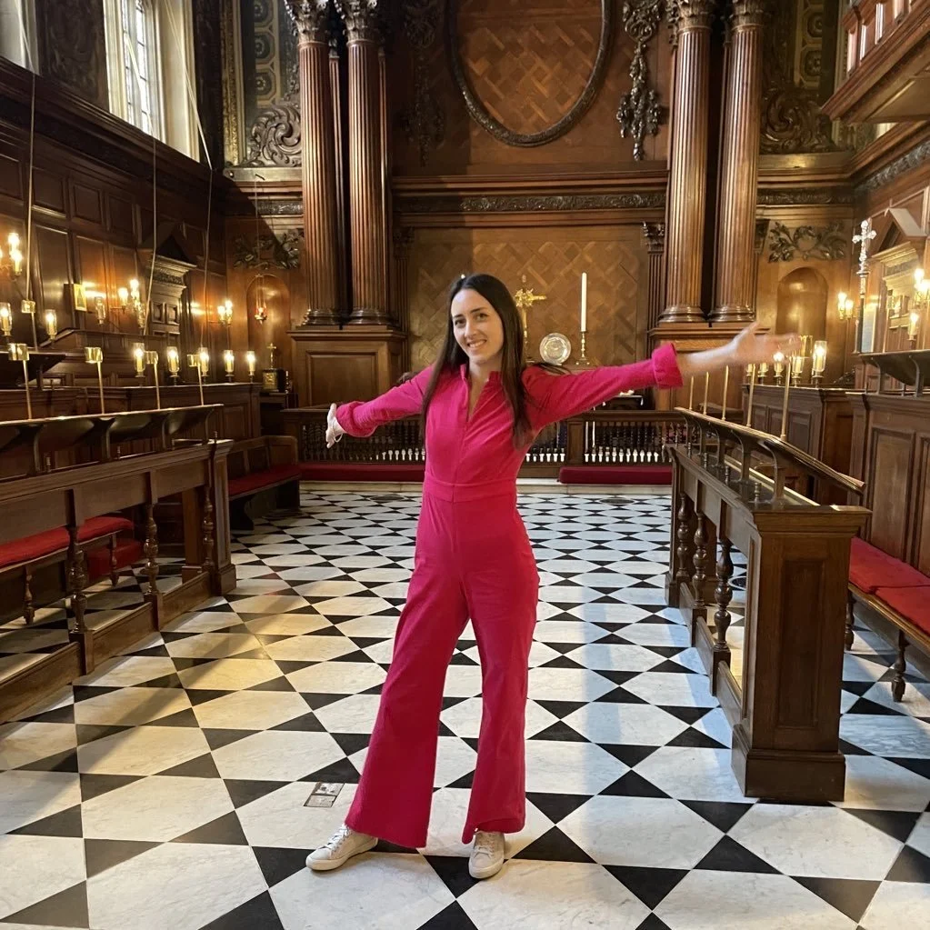 Presenting — Alice Loxton