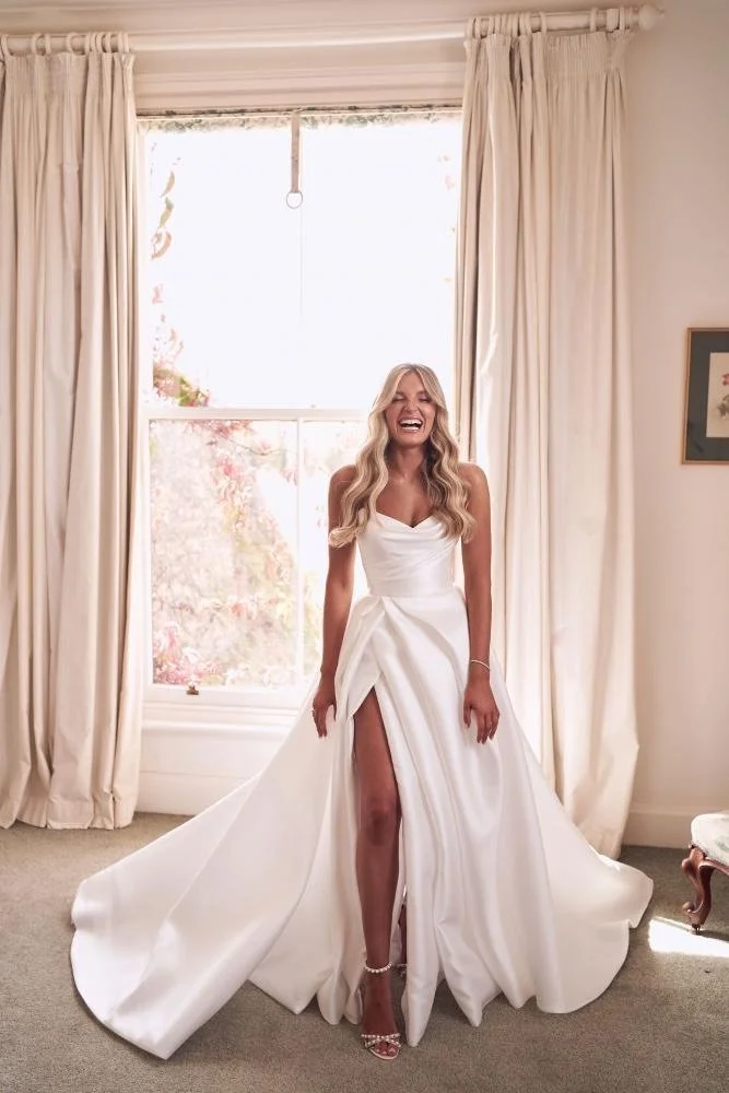 JOY BRIDAL BOUTIQUE - Bowmanville, ON