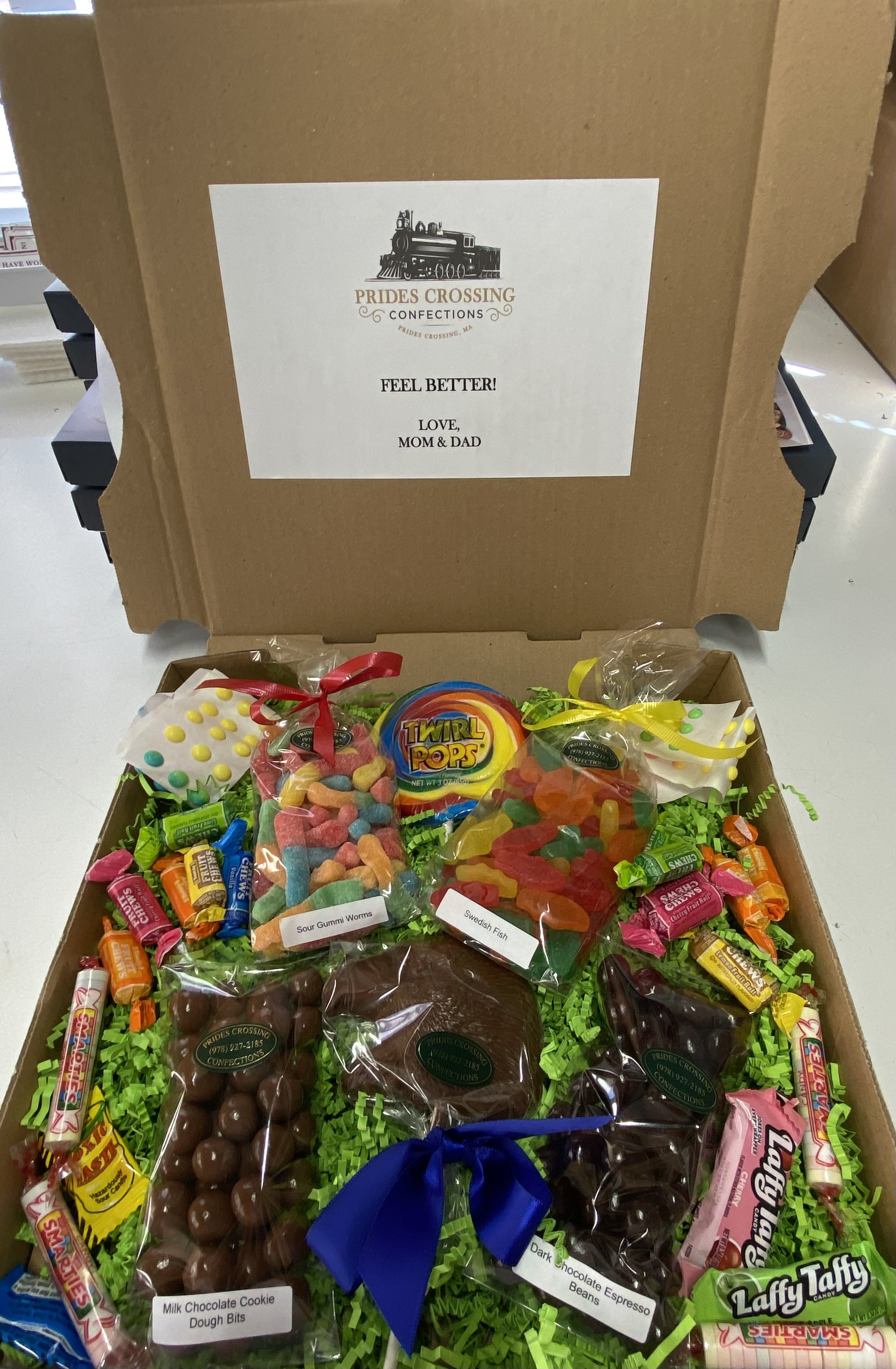 STUDENT GIFT BOX OF TREATS (CAMPUS DELIVERY CURRENTLY AVAILABLE TO ...