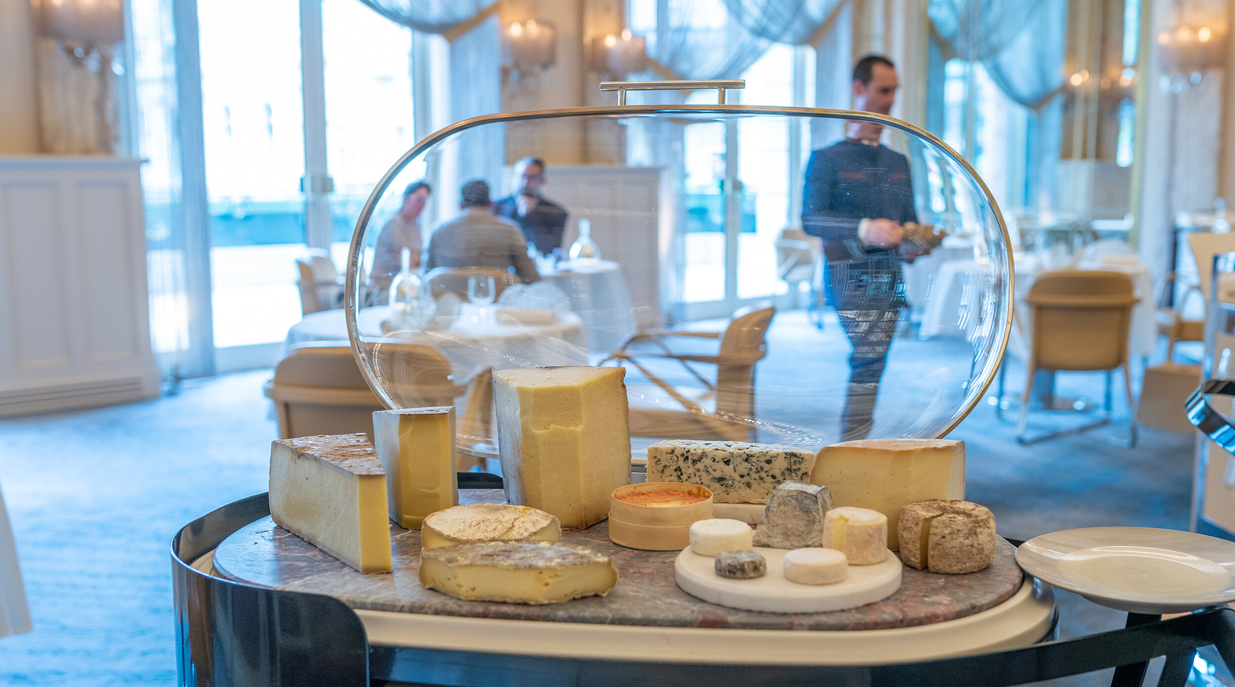Review of Louis XV, Three Michelin Star French Restaurant in Monte ...