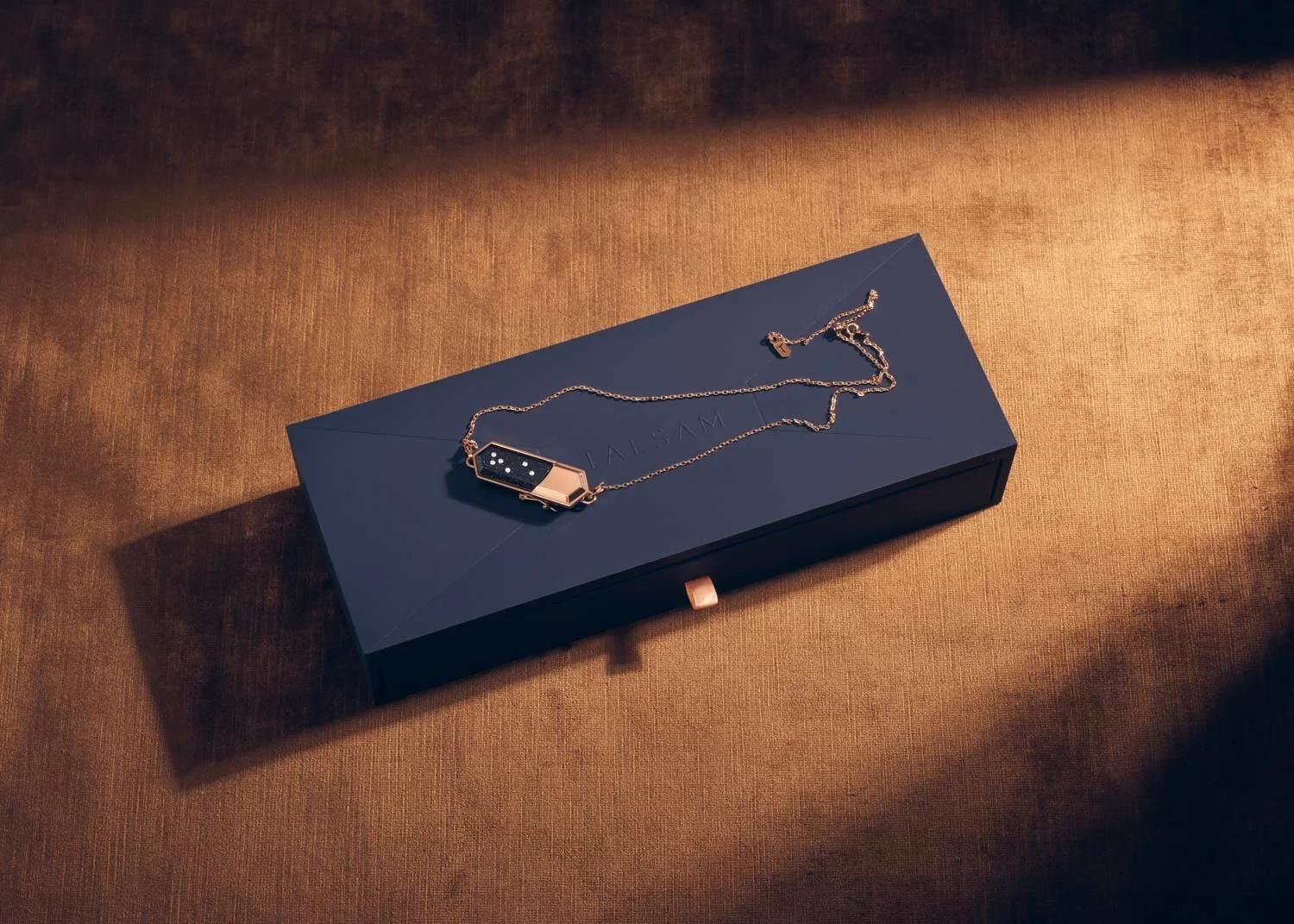 Wearable Tech Unboxing Experience | Leadoff Studio