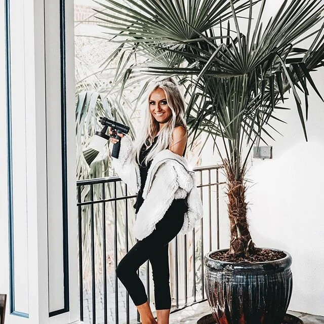 Bombshell Bronze Tanning - Mobile Tanning - GREENVILLE, SC