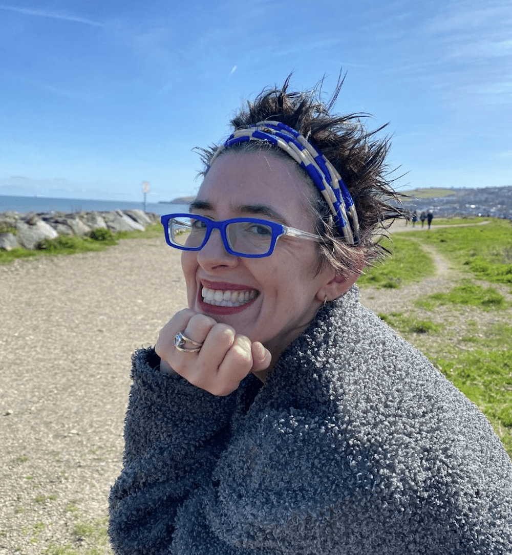 DR. LISA DIAMOND — Lift + Love