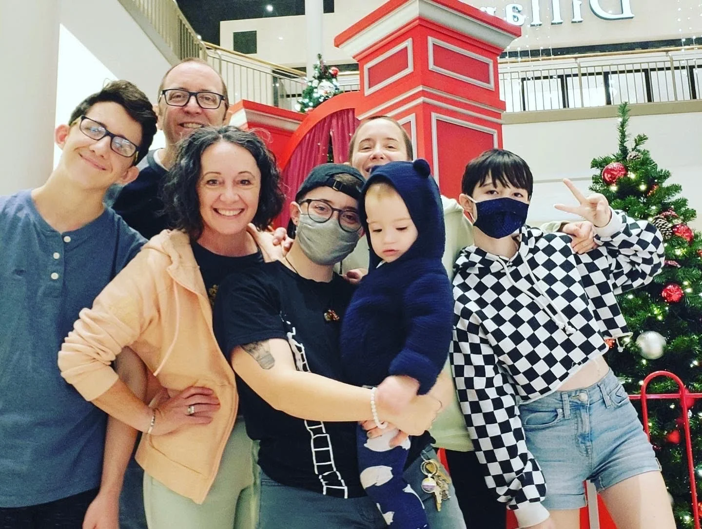 THE CHRISTENSEN FAMILY — Lift + Love