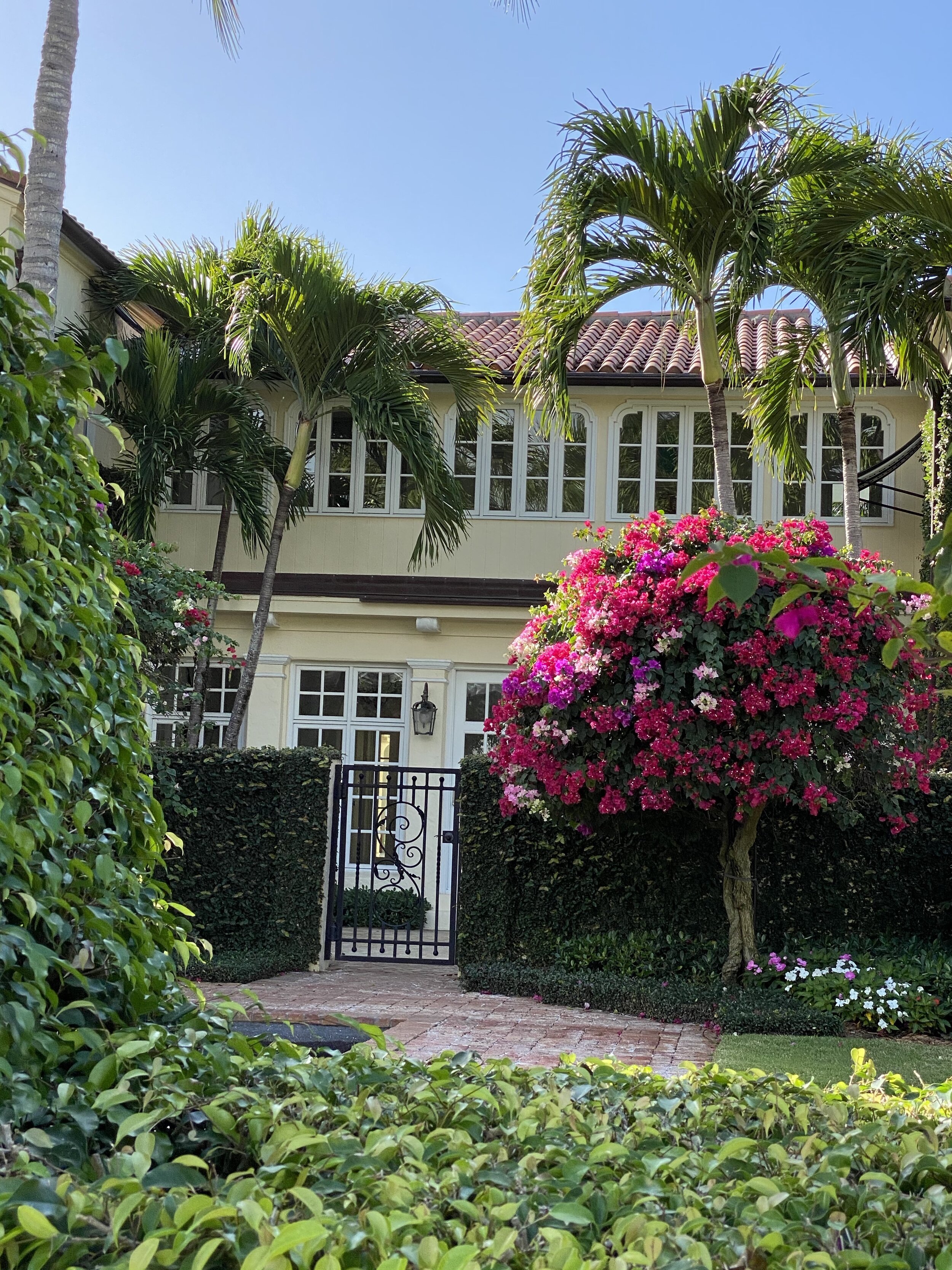 NAPLES HOUSE TOUR — The French Tangerine