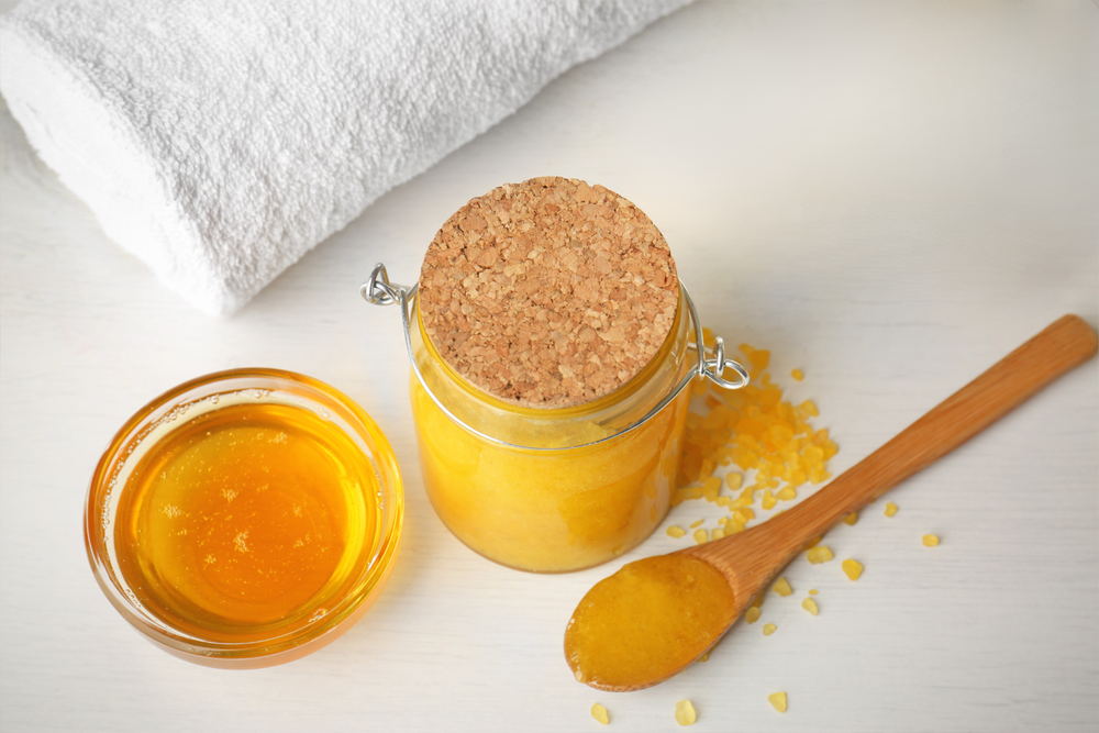 5 Turmeric Lip Scrub DIY Recipes You Need to Try! | PRANCIER