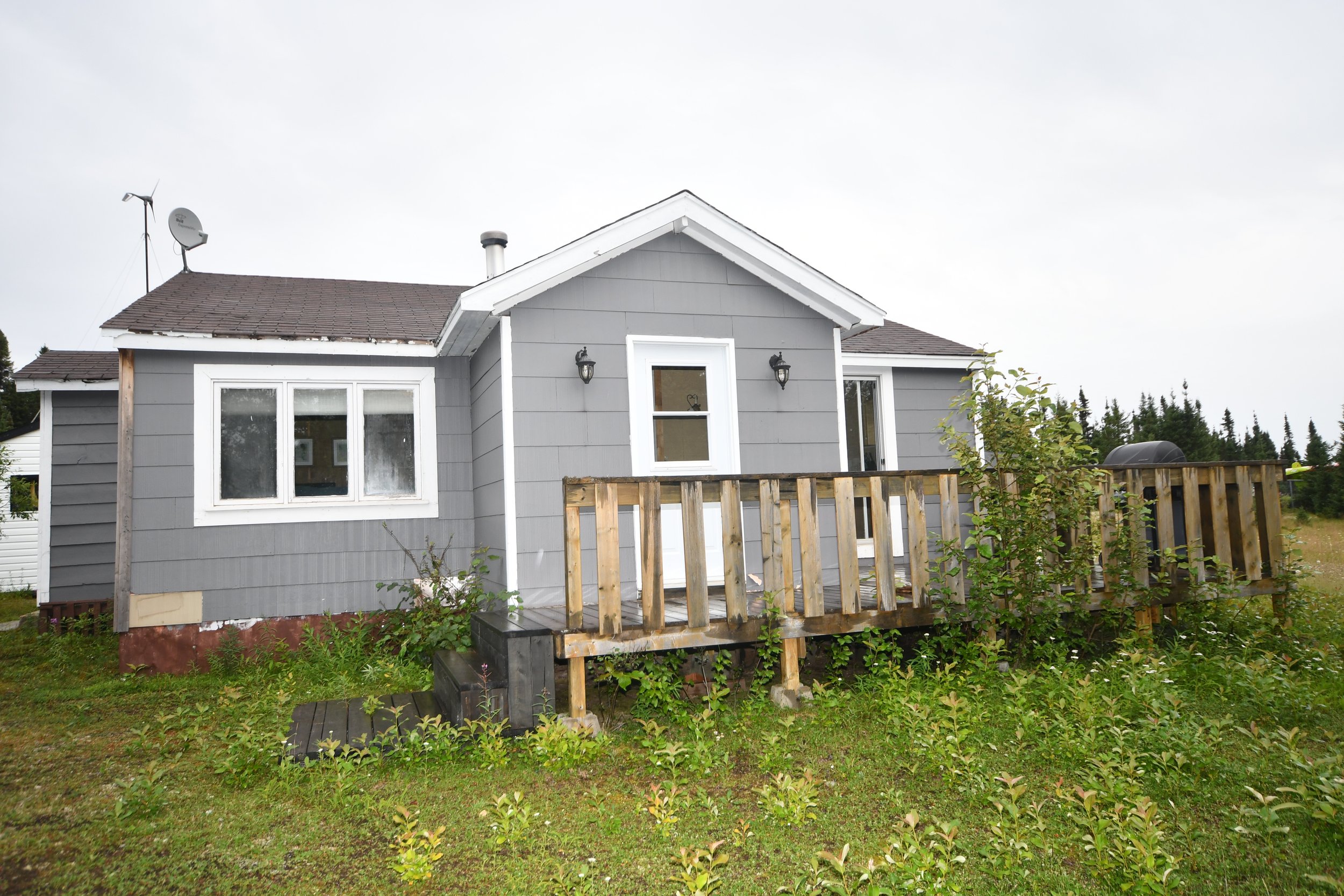 Cottages and Cabins — New Lab Realty Ltd.