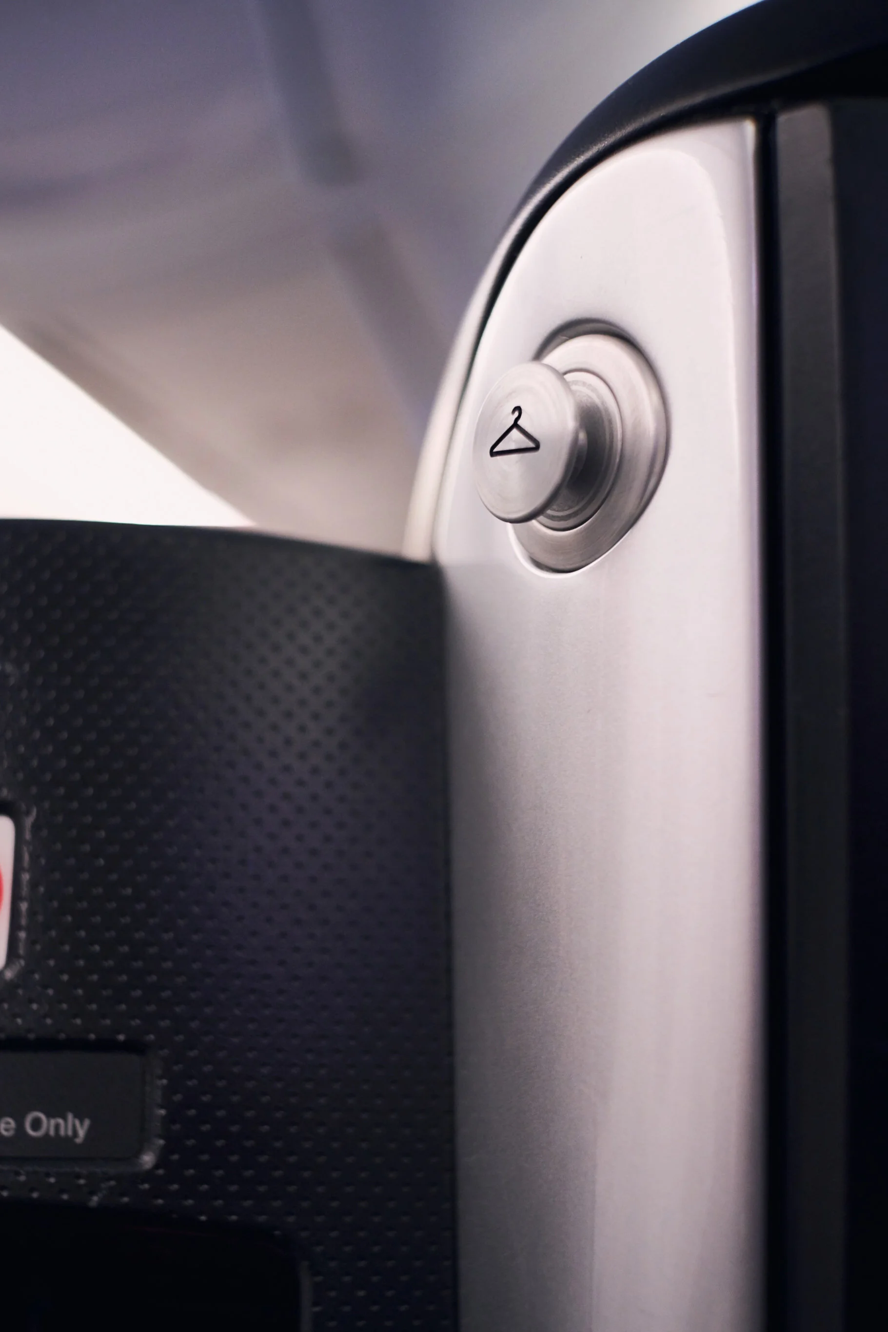 Japan Airlines JL79 Business Class - Boeing 787-800 - HND to SGN — SHIRO ANG