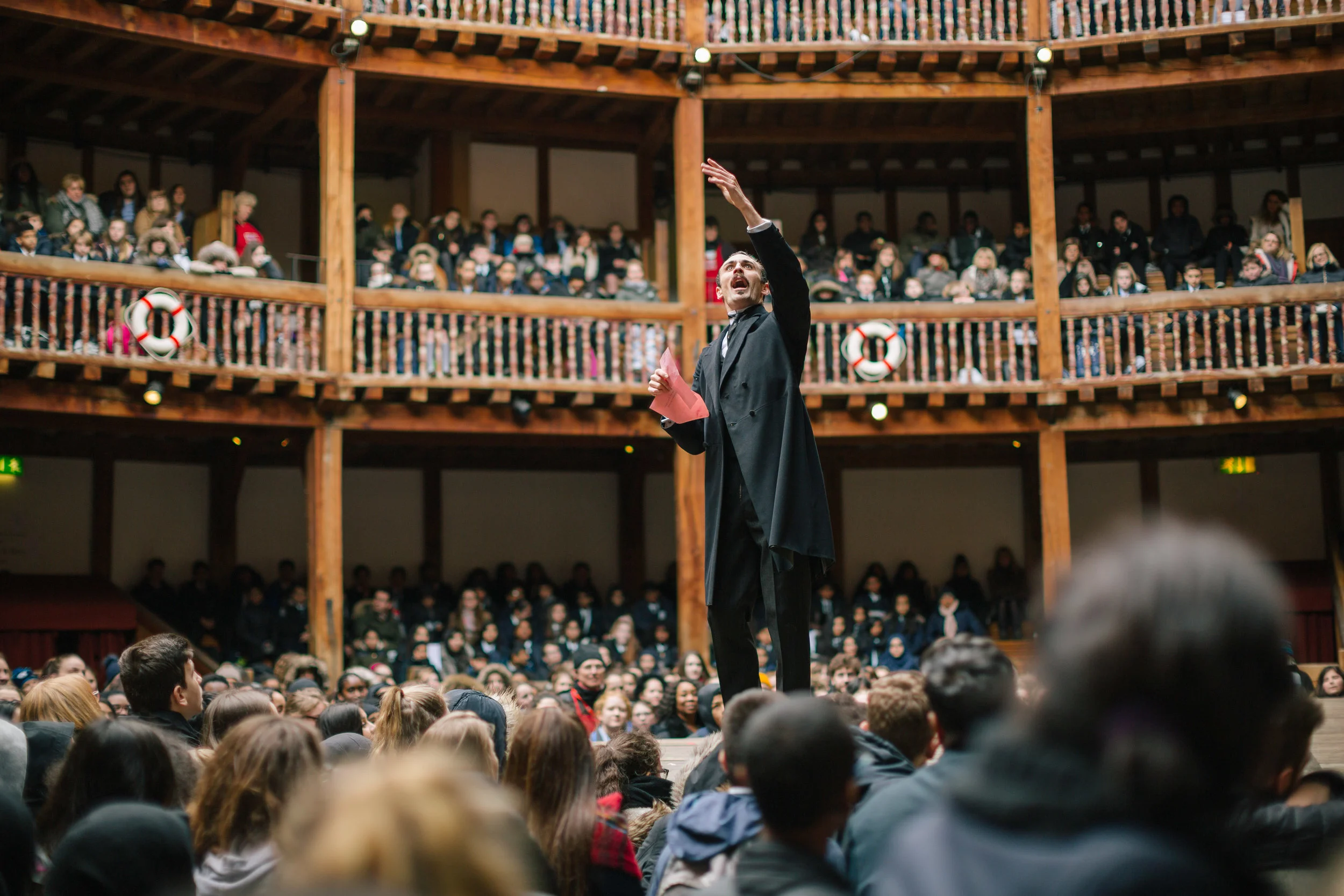 Shakespeare's Globe — Cesare De Giglio