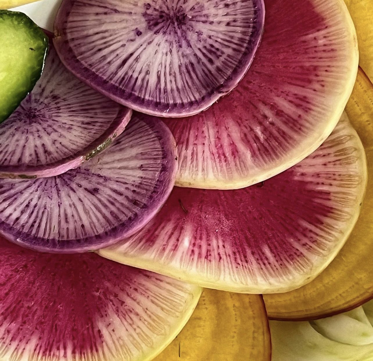 THE FARMERS' MARKET — Marin Country Mart