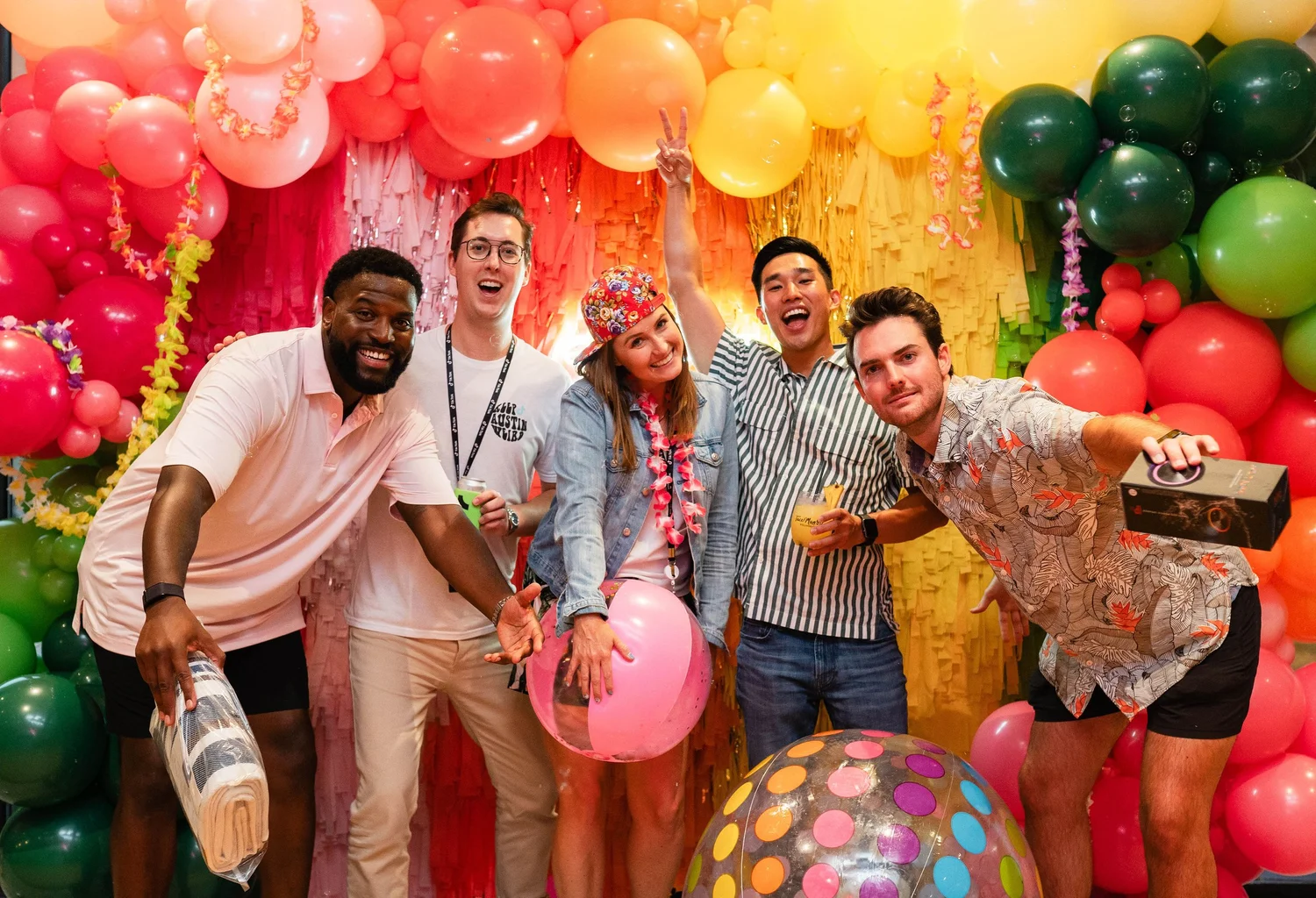 Streamers And Balloon Decorating Ideas