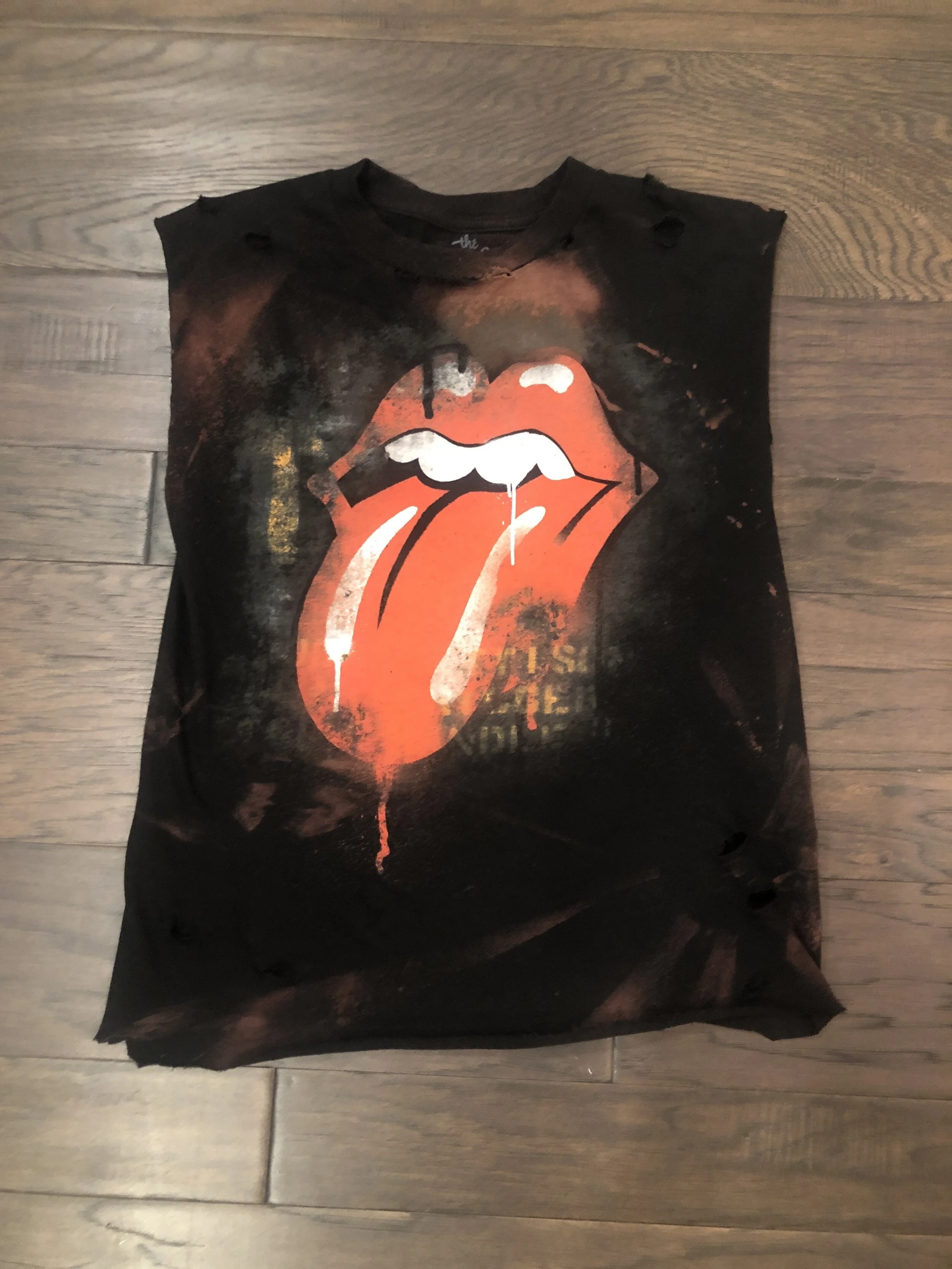 Custom Distressed Tshirts — Star Struck Vintage