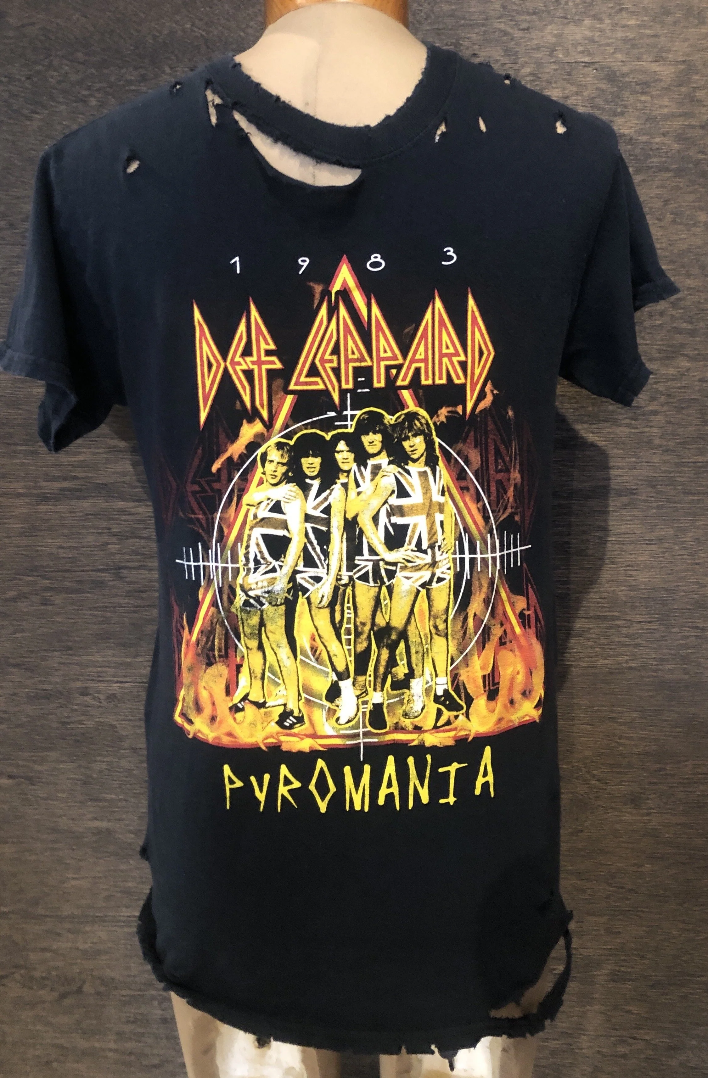 Custom Distressed Tshirts — Star Struck Vintage