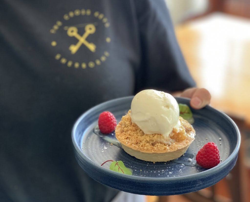 Eat in Sherborne, Dorset — The Cross Keys, Sherborne