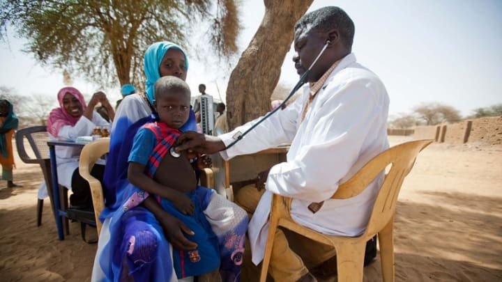 Wealth over health: the role of UNICEF in the selective primary health ...