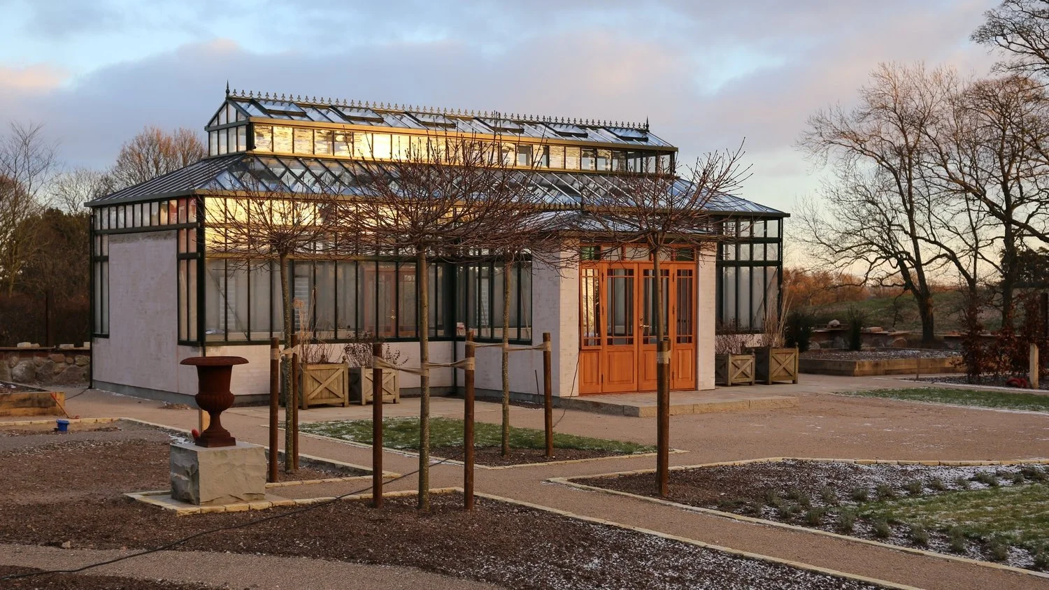 Top 5 Must-Have Features for a Stunning Spacious Private Reception ...