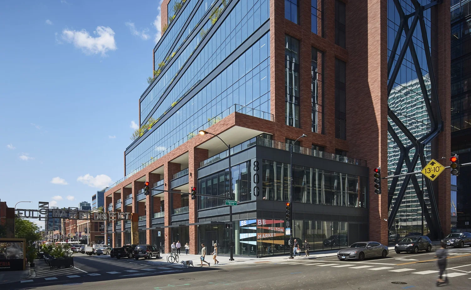Building — 800 Fulton Market