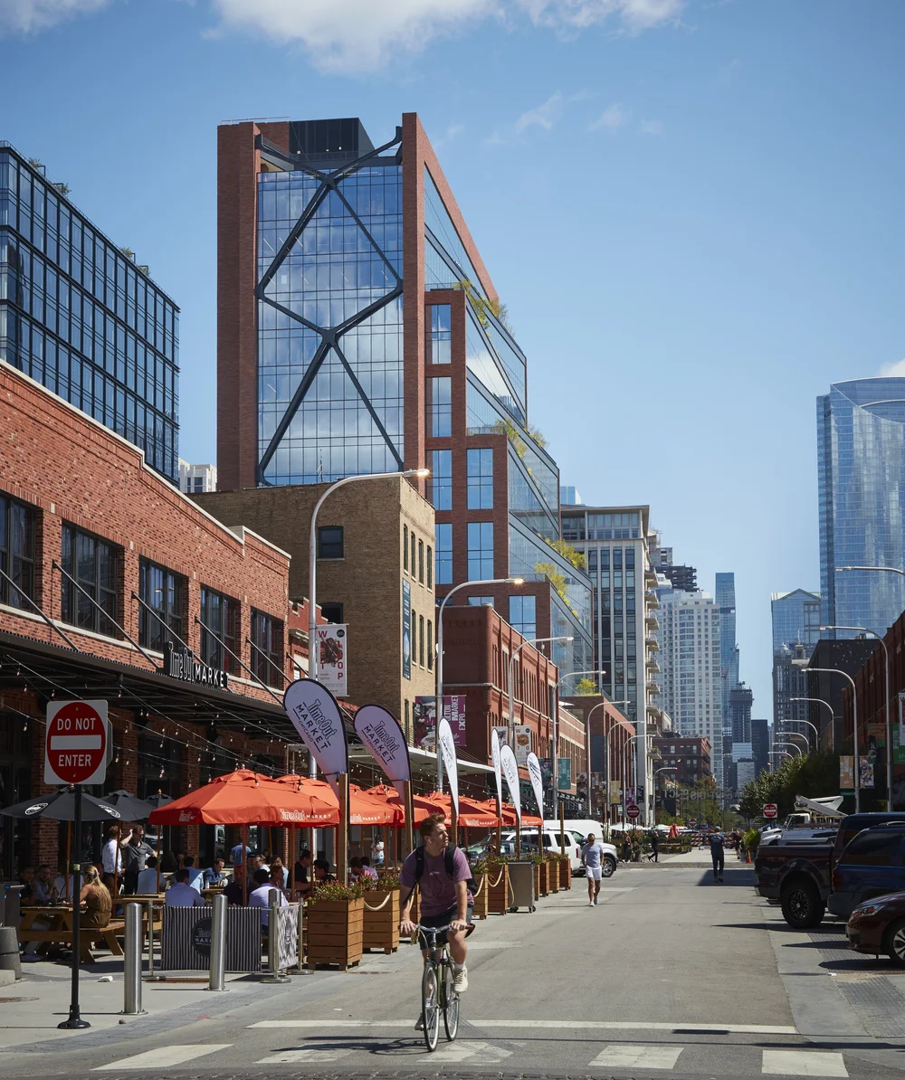 Building — 800 Fulton Market