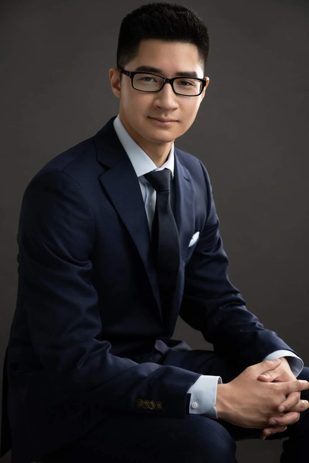 Professional Headshot Posing Tips