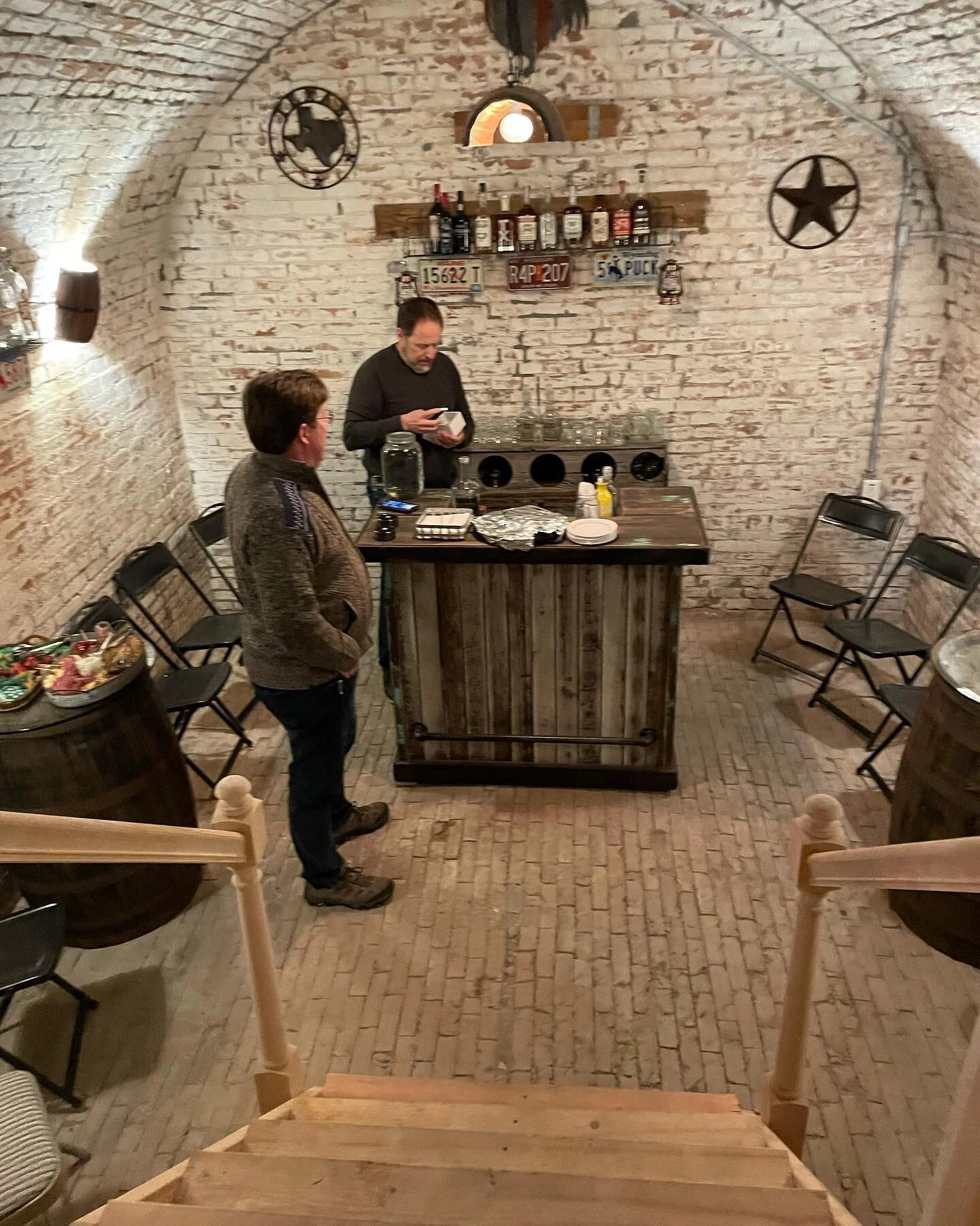 Contact — Hatchery House Bed & Breakfast