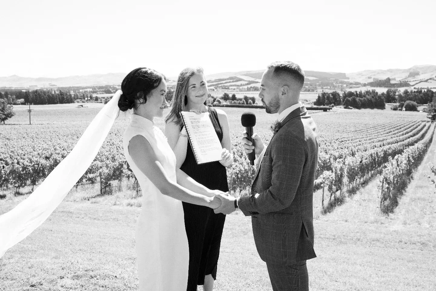 Victoria Thomas - Celebrant