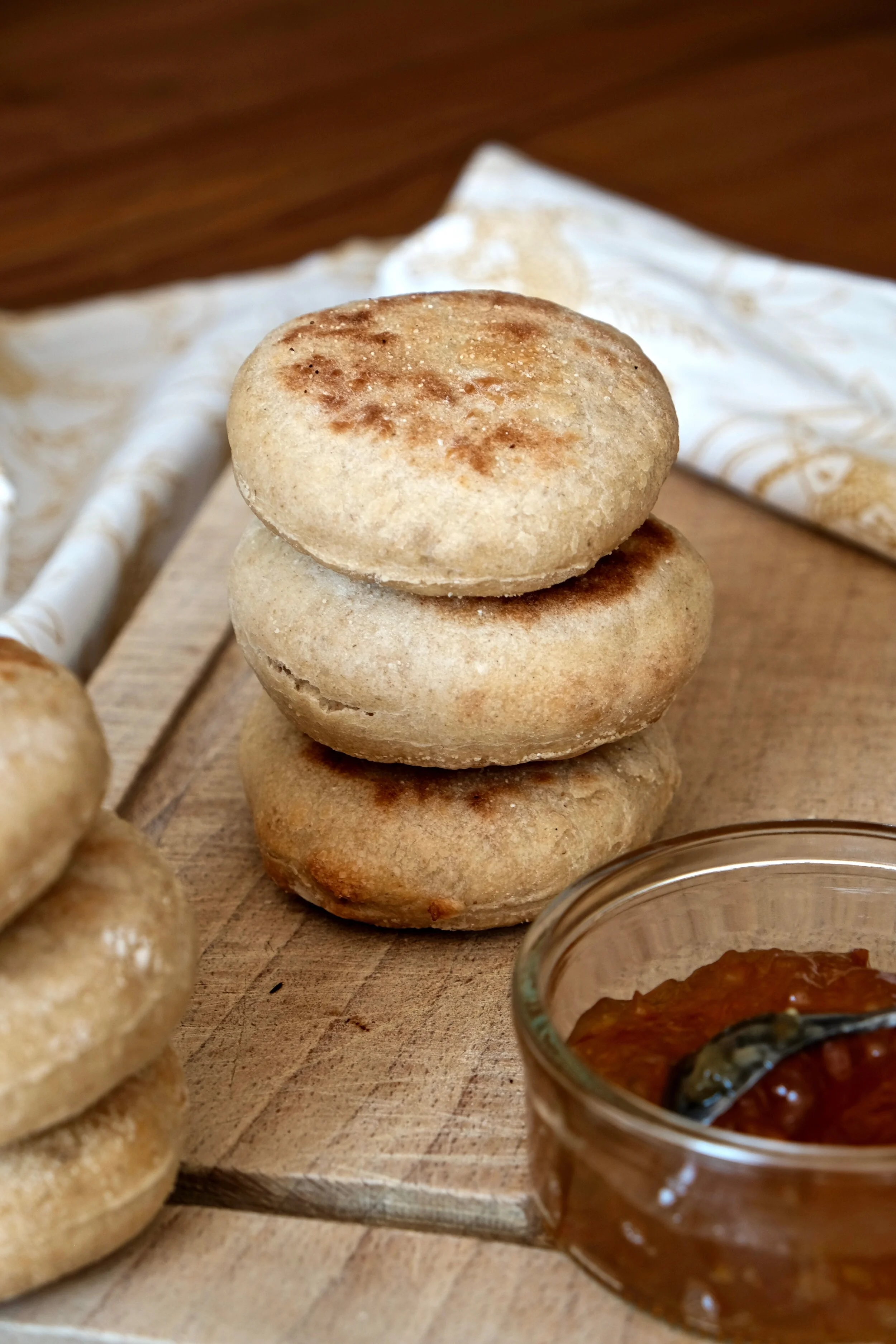 Muffins anglais au levain — Les nouilles à la compote