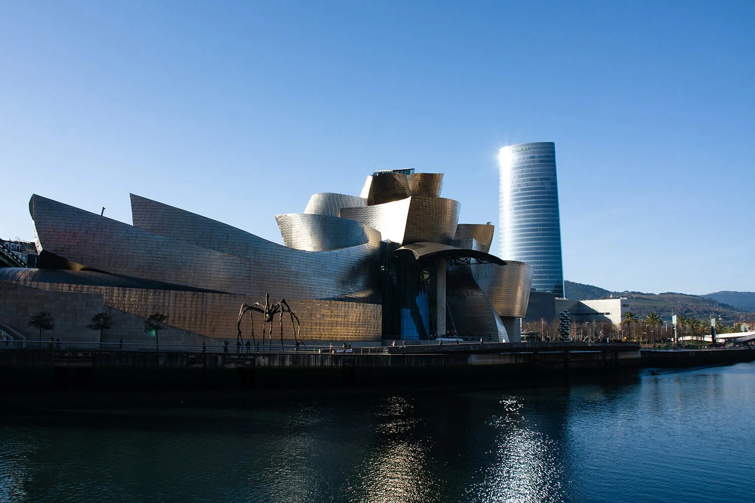 10 Iconic Architecture Precedents Every Architecture Student MUST Know ...