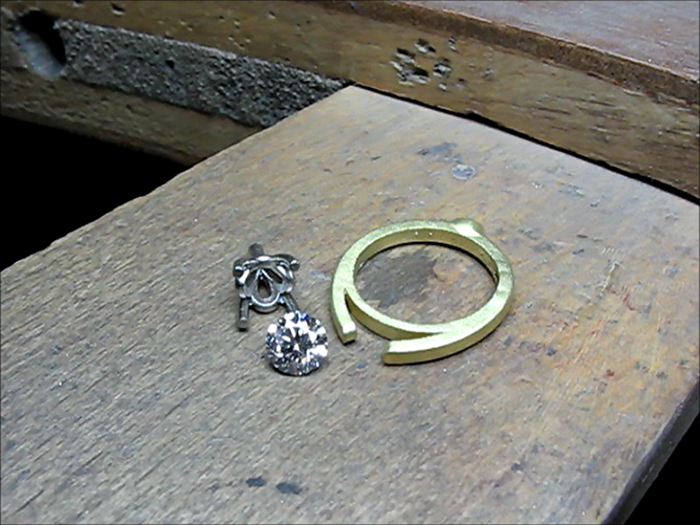 11 Steps To Crafting A Diamond Ring | Simon Wright