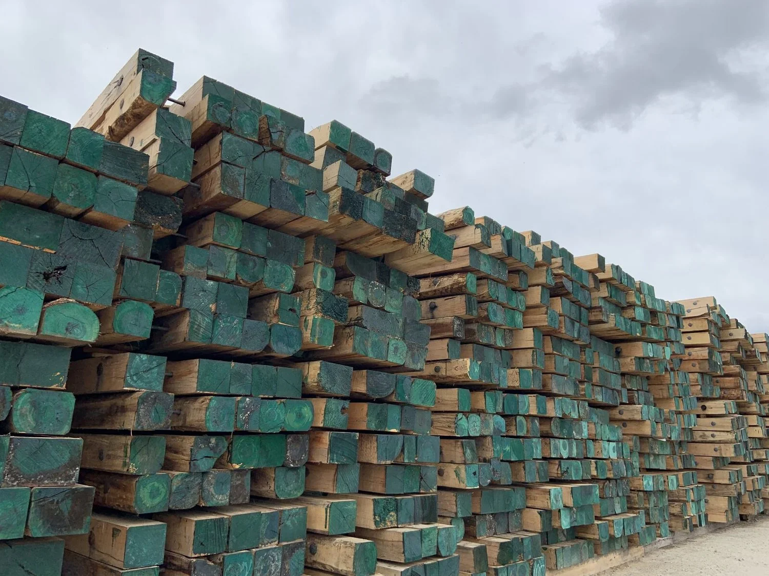 Dakota Matting - MBE, WBE Access Mats and Ground Protection