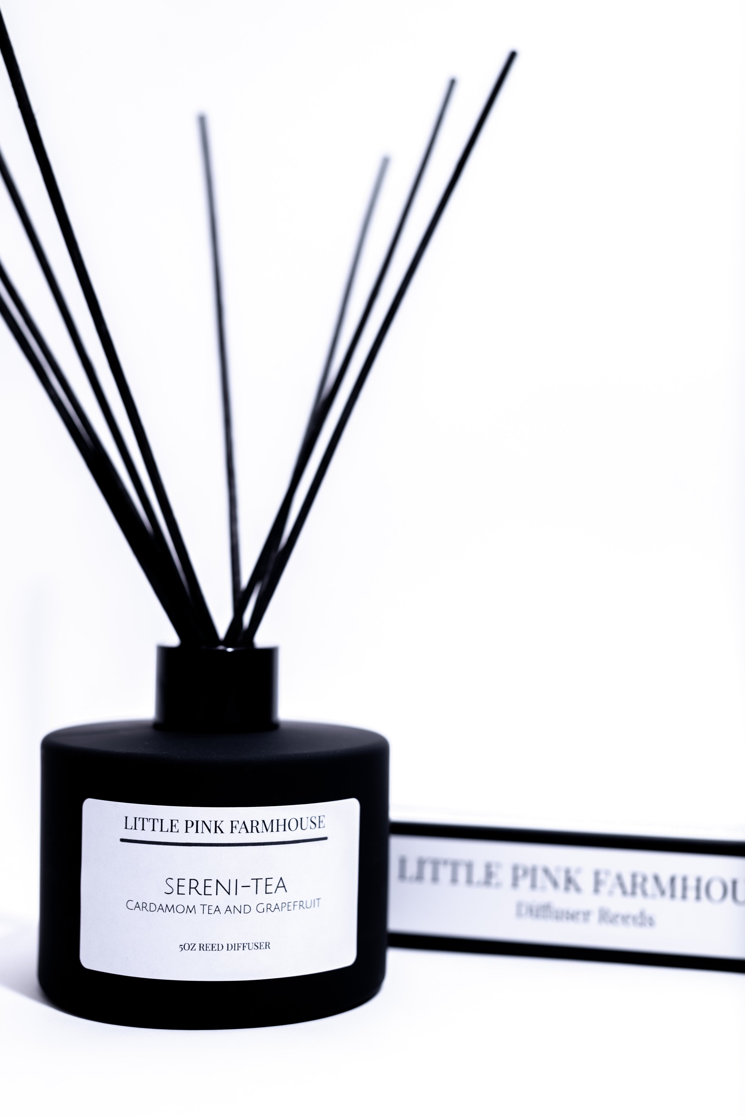 Little Pink Farmhouse - candles, diffusers, and more!