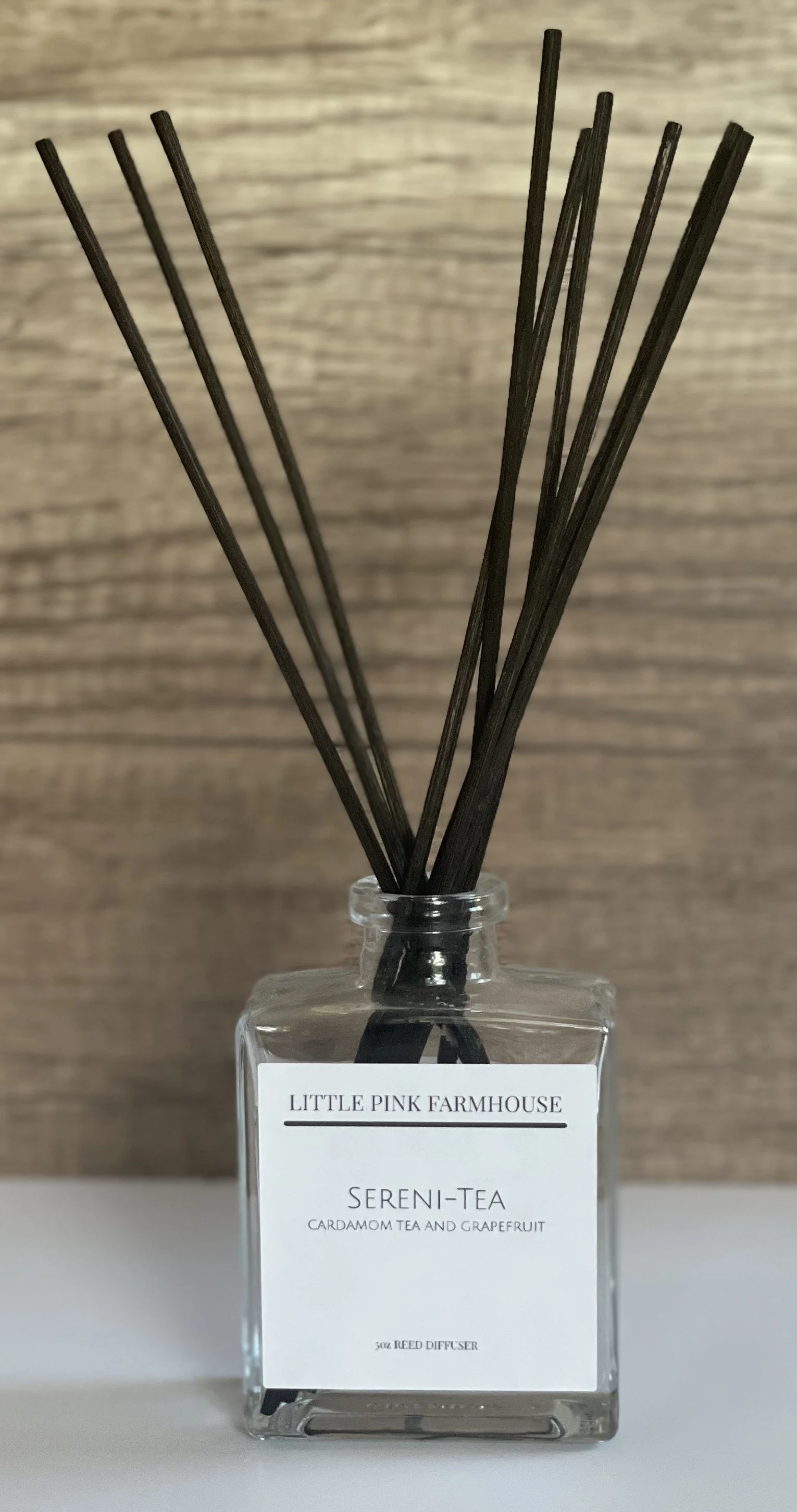 Little Pink Farmhouse - candles, diffusers, and more!