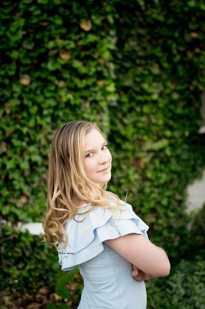 Chloe's Senior Session // Metro Detroit Senior Photographer // chelsie ...